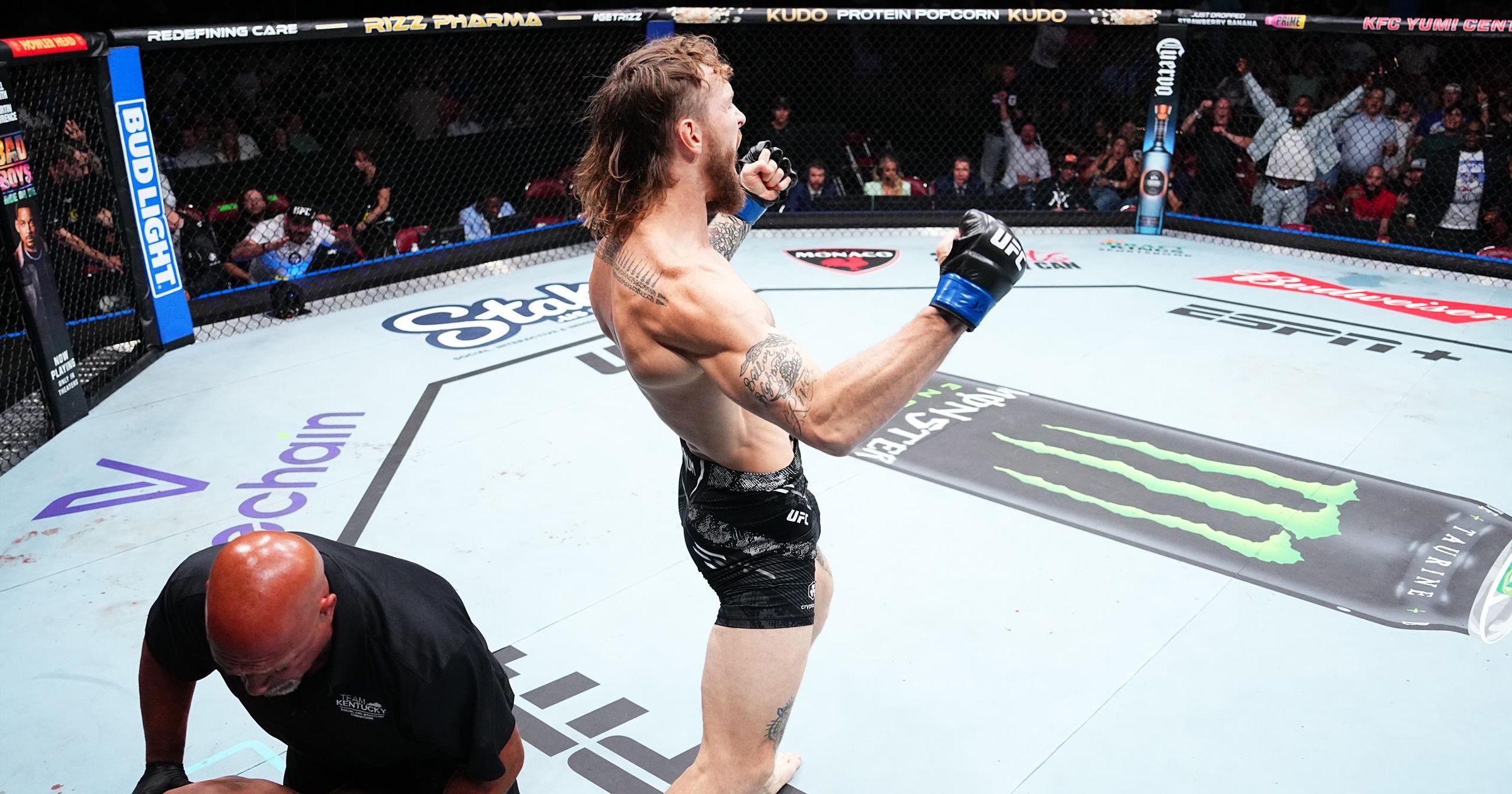 UFC Fight Night Highlights: Zachary Reese KOs Julian Marquez in ...