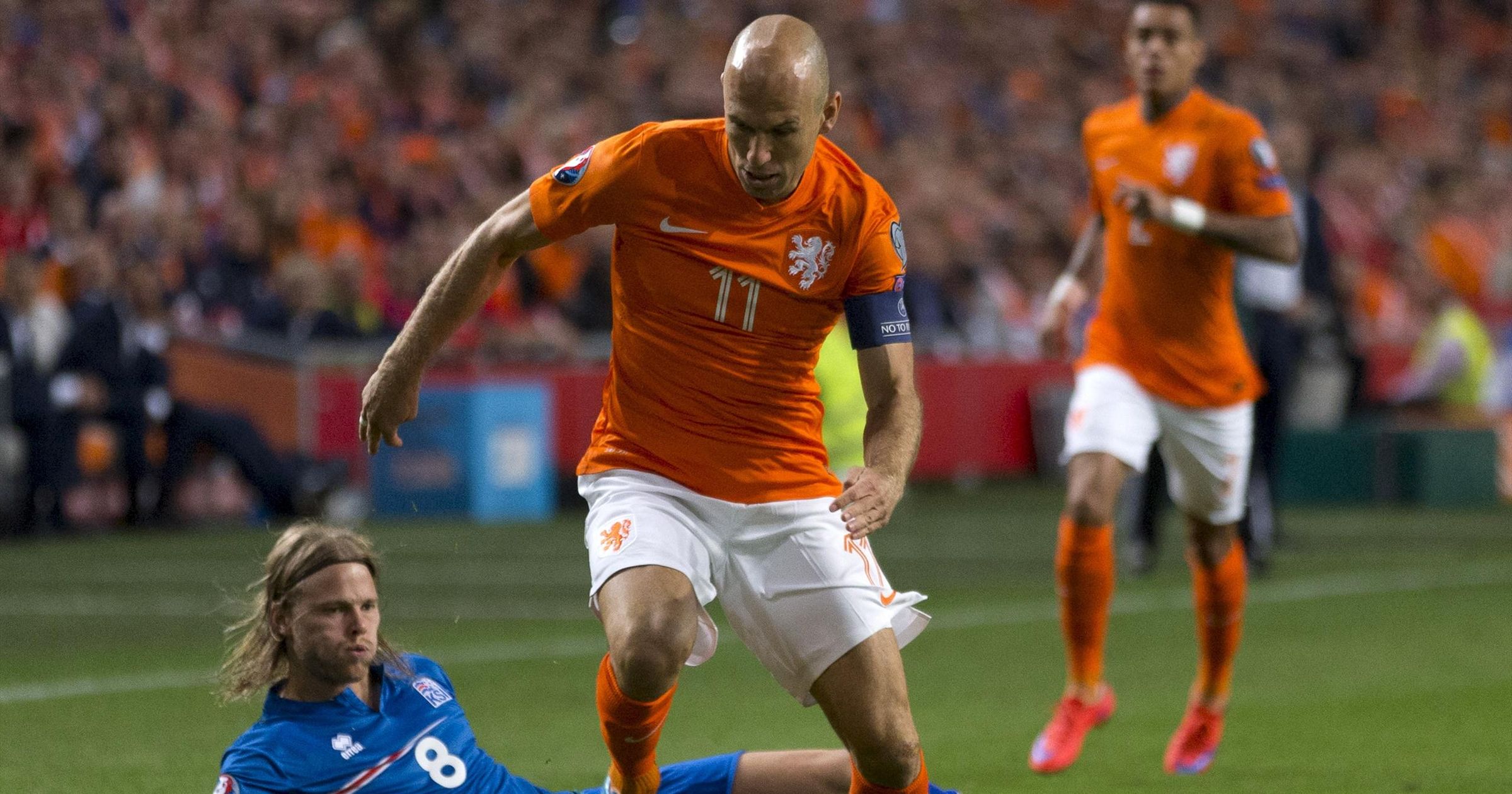 Robben misses out as Dutch face tough tie in Turkey - TNT Sports