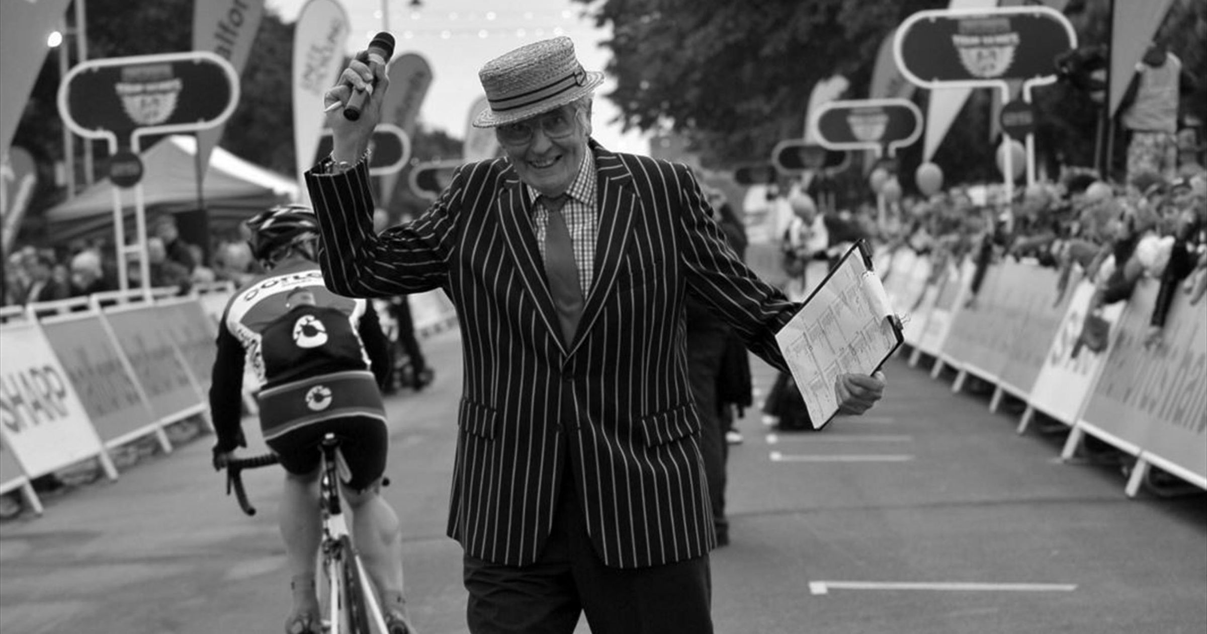 ‘David Duffield was more than a commentator, he was an entertainer ...