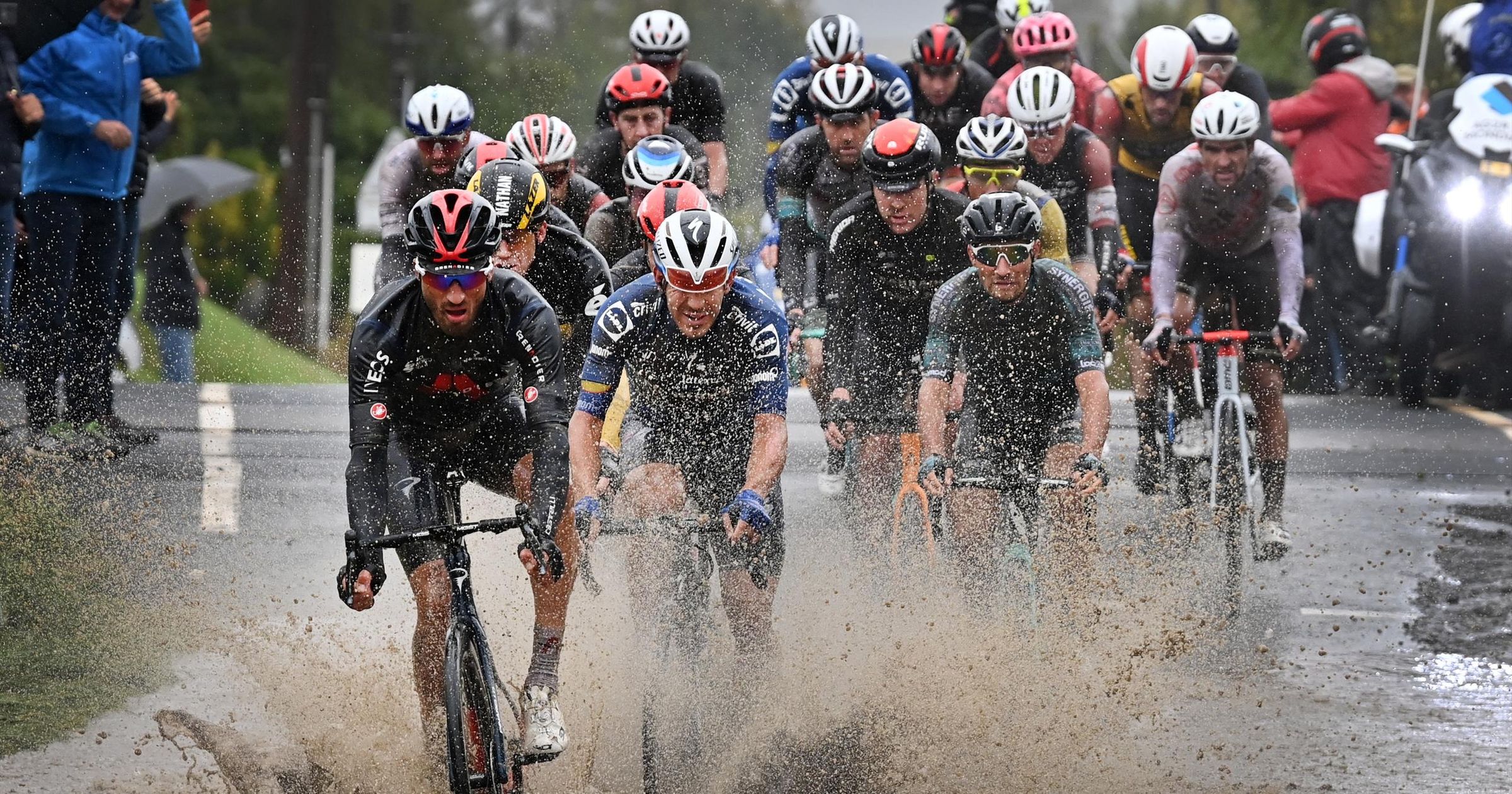 Paris-Roubaix 2021 LIVE - Sonny Colbrelli battles rain and mud to ...