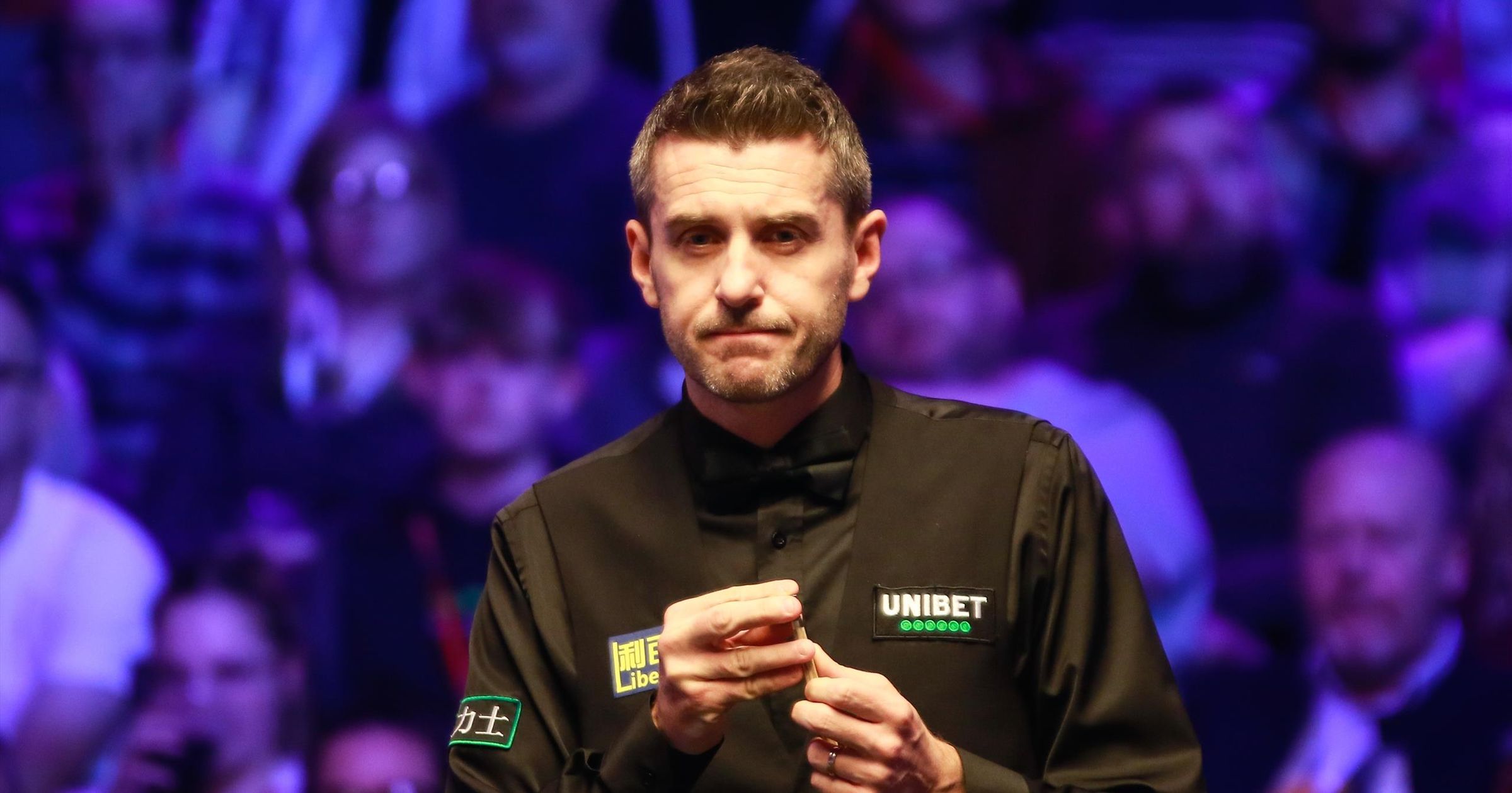 Mark Selby moves within one of dominant Masters win over Ali Carter ...