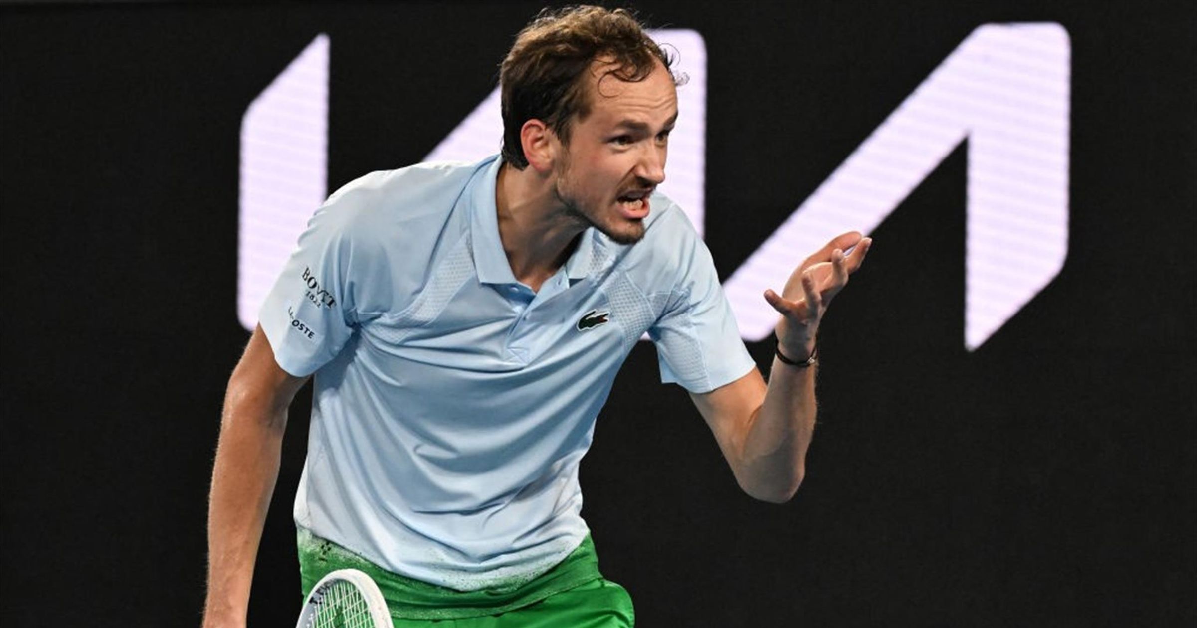 Daniil Medvedev kicks camera, tosses racquet, and whacks ball in show ...