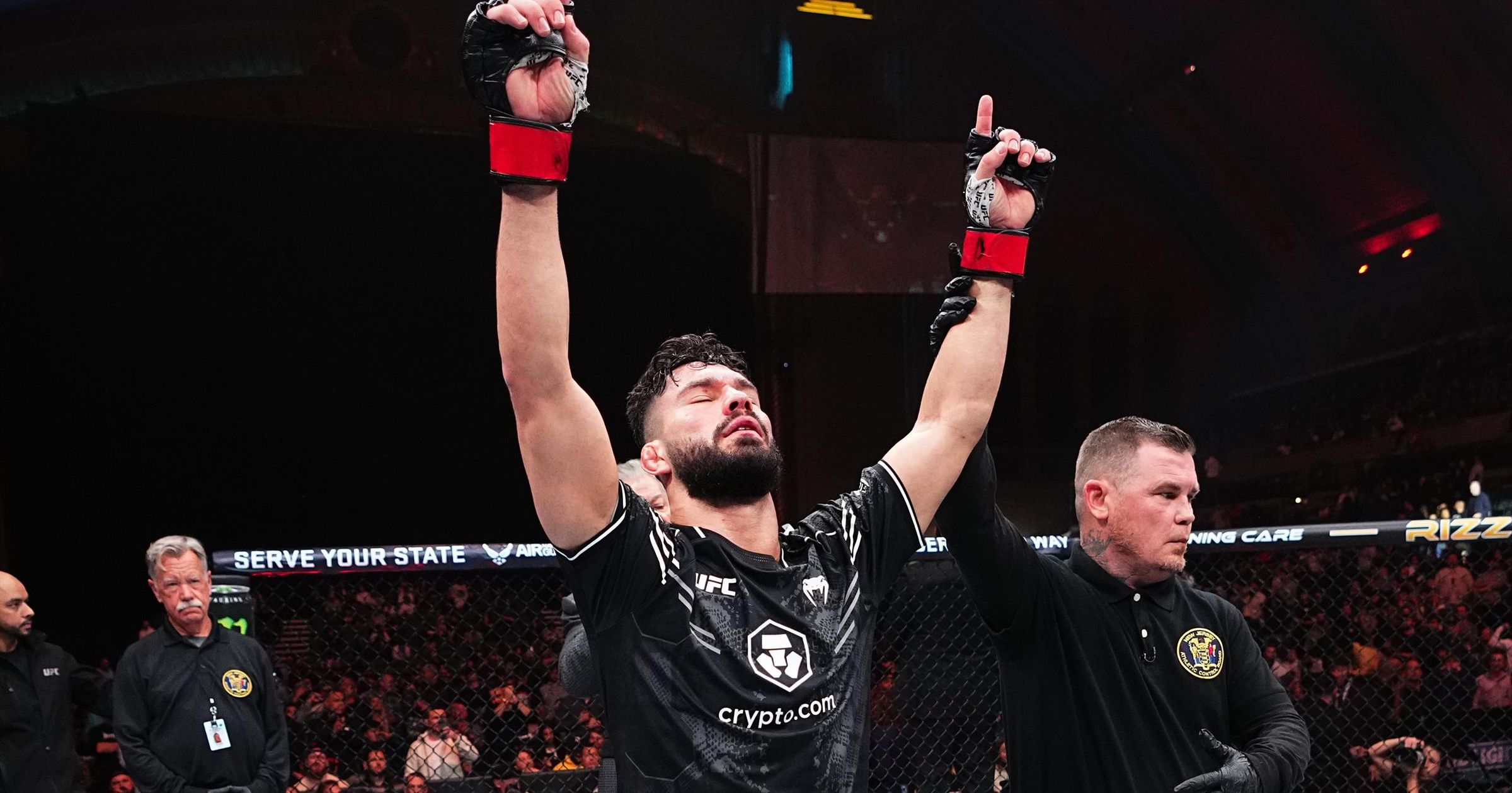 Dennis Buzukja floors Connor Matthews in third round to secure first ...