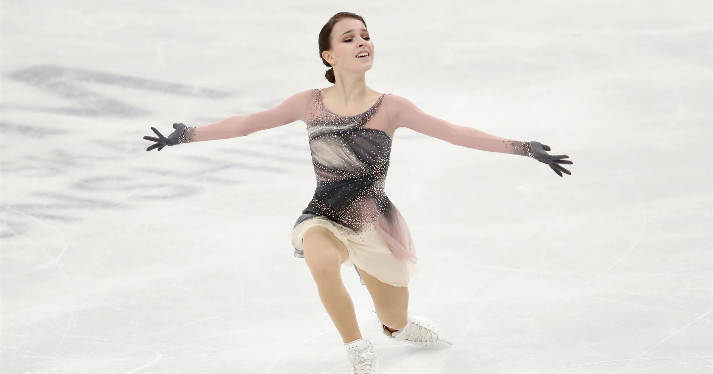 Anna Shcherbakova wins gold in Figure skating world championships ...