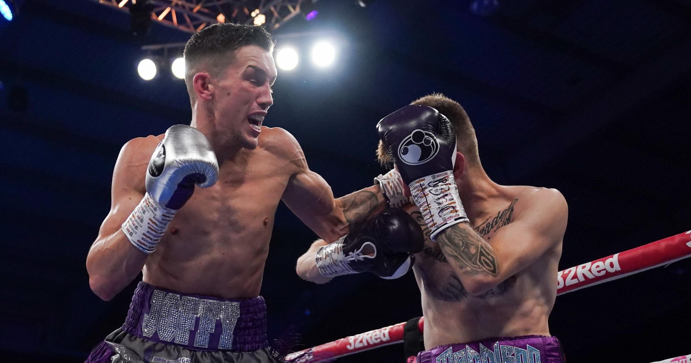 Watch as Liam Davies lands flurry of punches to end fight with Jason ...