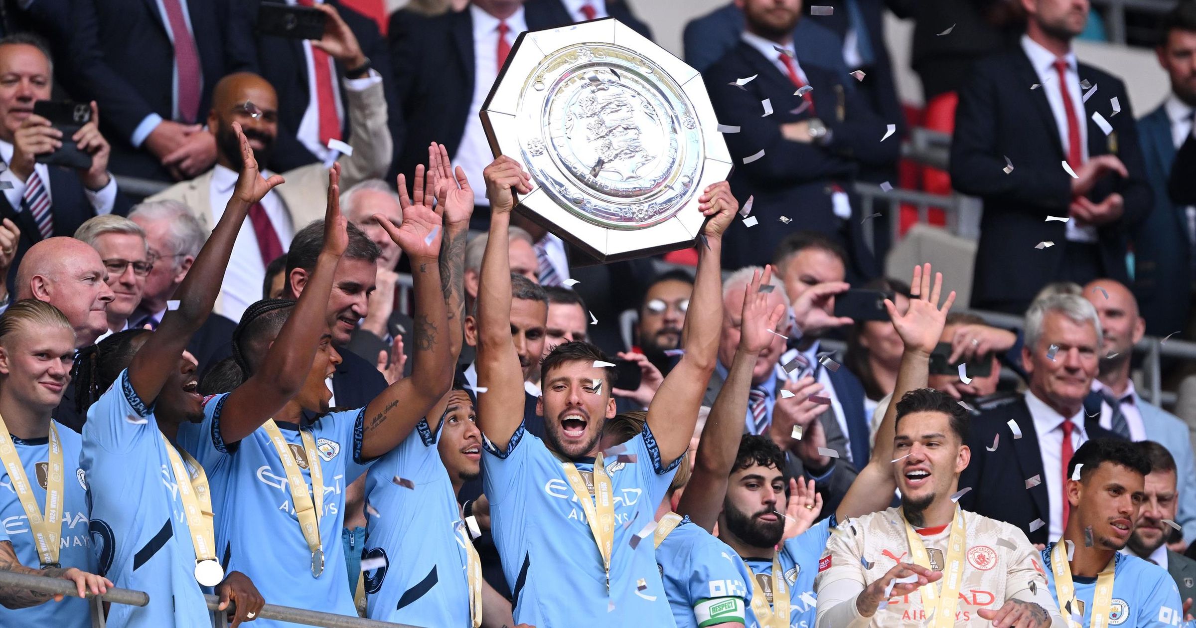 Manchester United 1-1p Manchester City): Citizens earn Community Shield ...