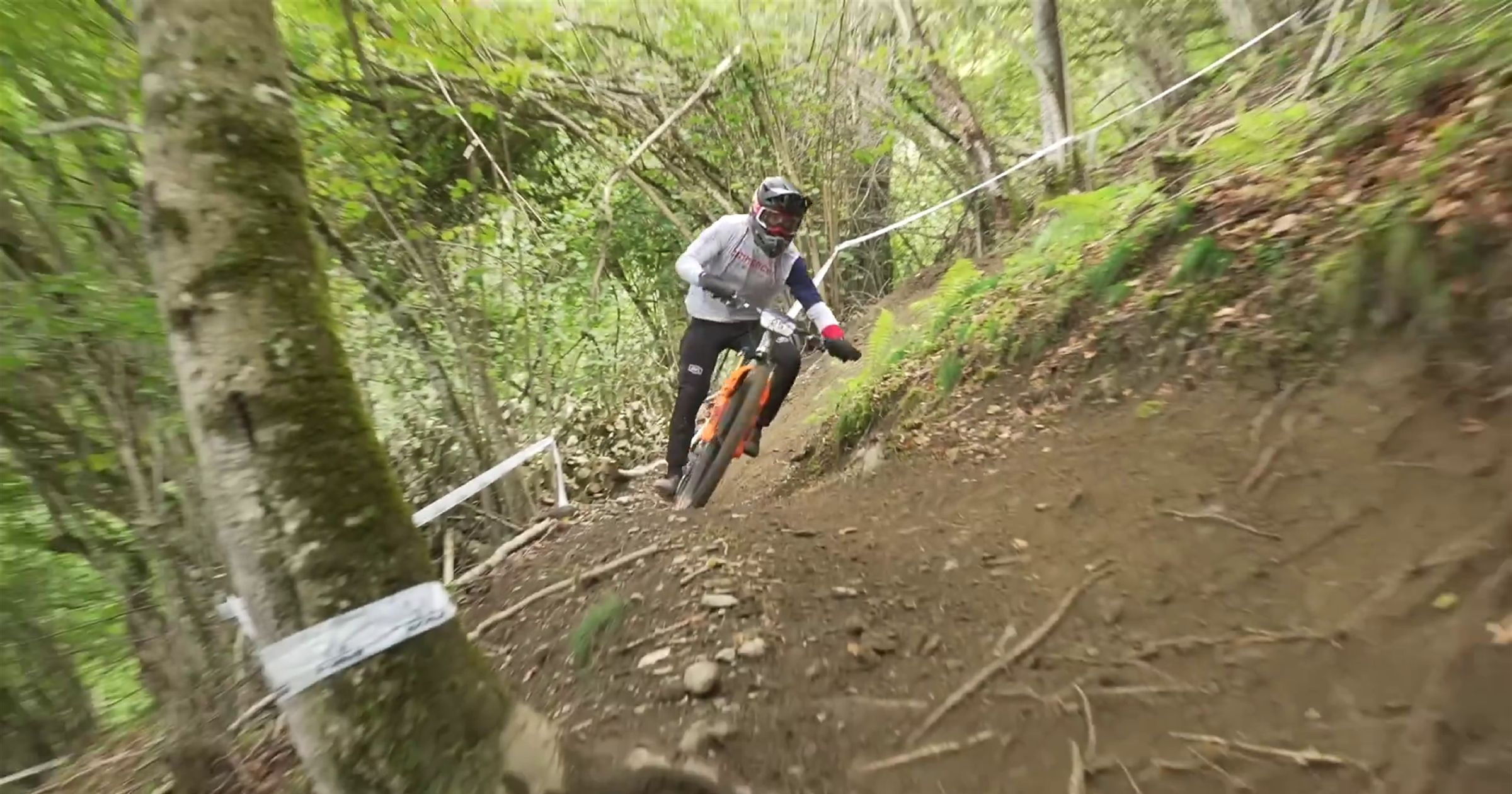 Isabeau Courdurier, Jesse Melamed, Harriet Harnden - The riders to ...