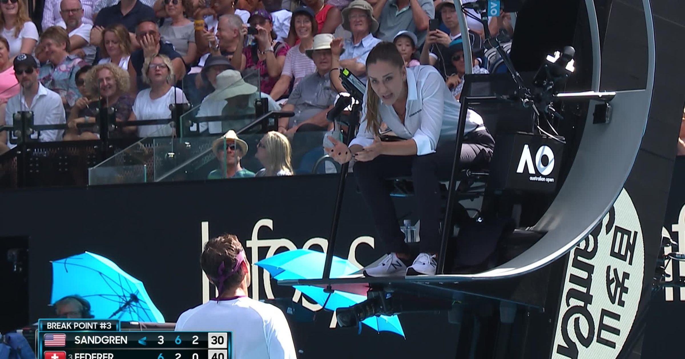 Australian Open 2020 video - Roger Federer given code violation for ...