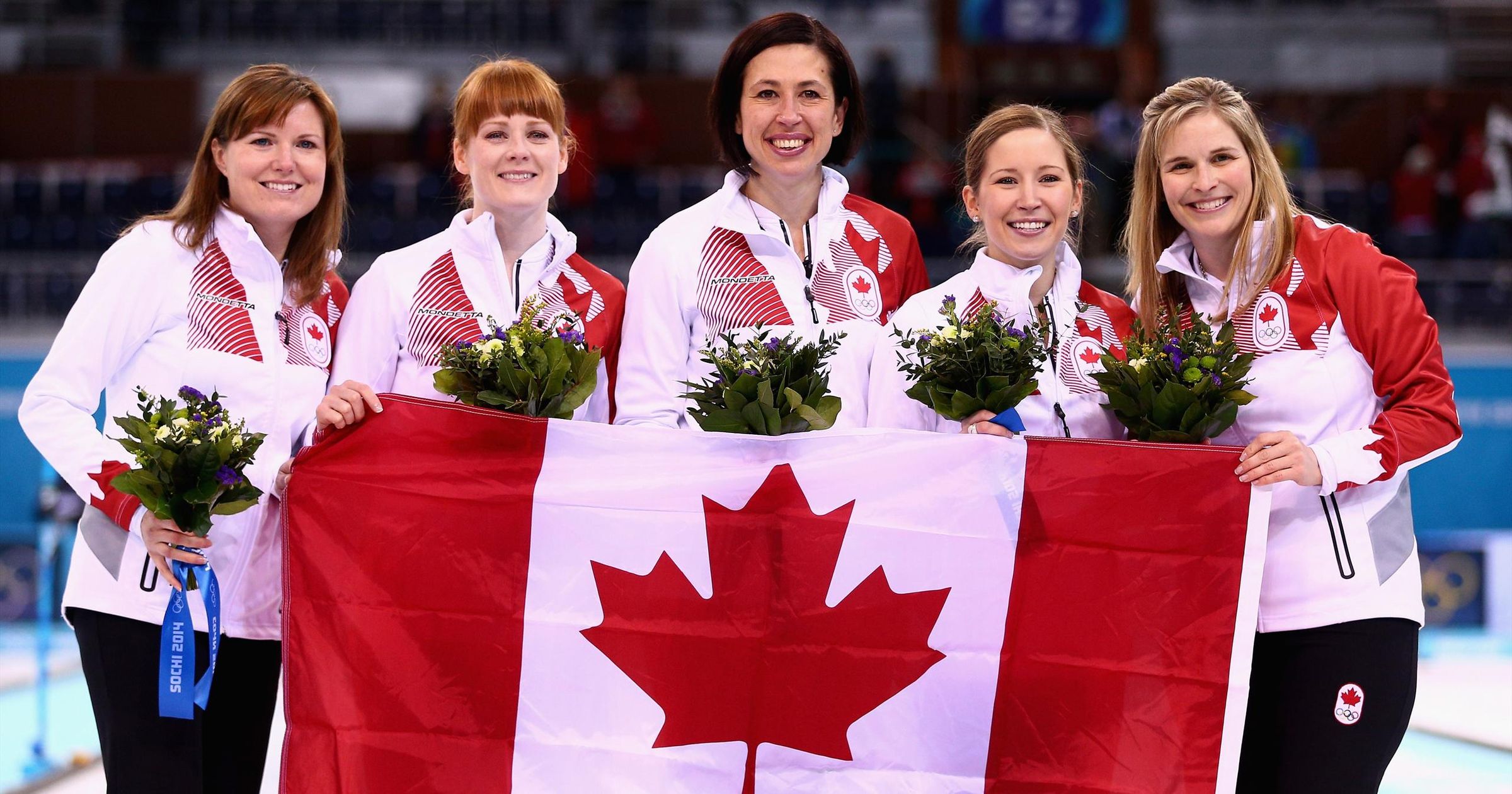 Jennifer Jones leads Canada to dramatic triumph at World Curling ...