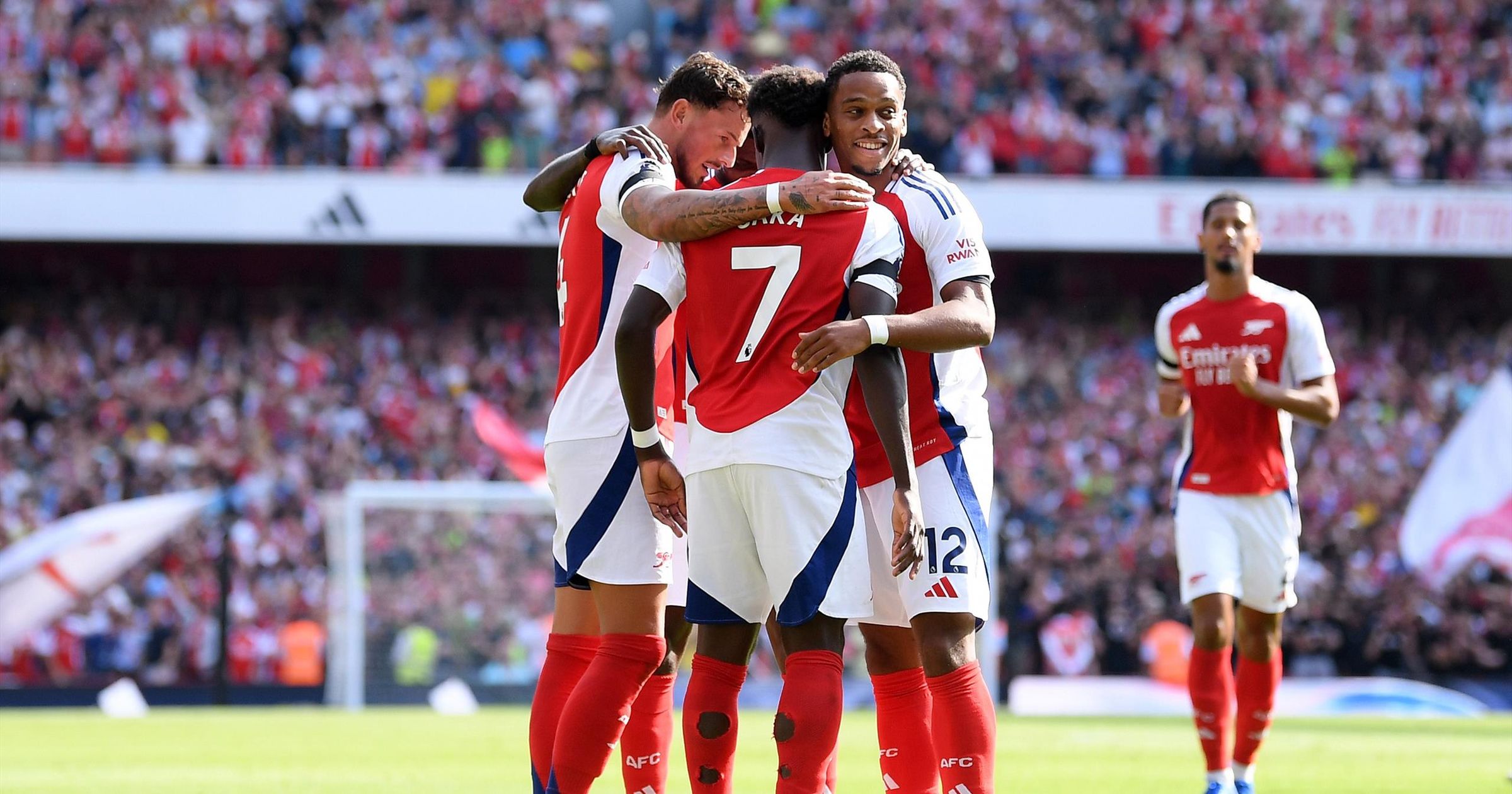 Arsenal 2-0 Wolves - Bukayo Saka and Kai Havertz both score and assist ...