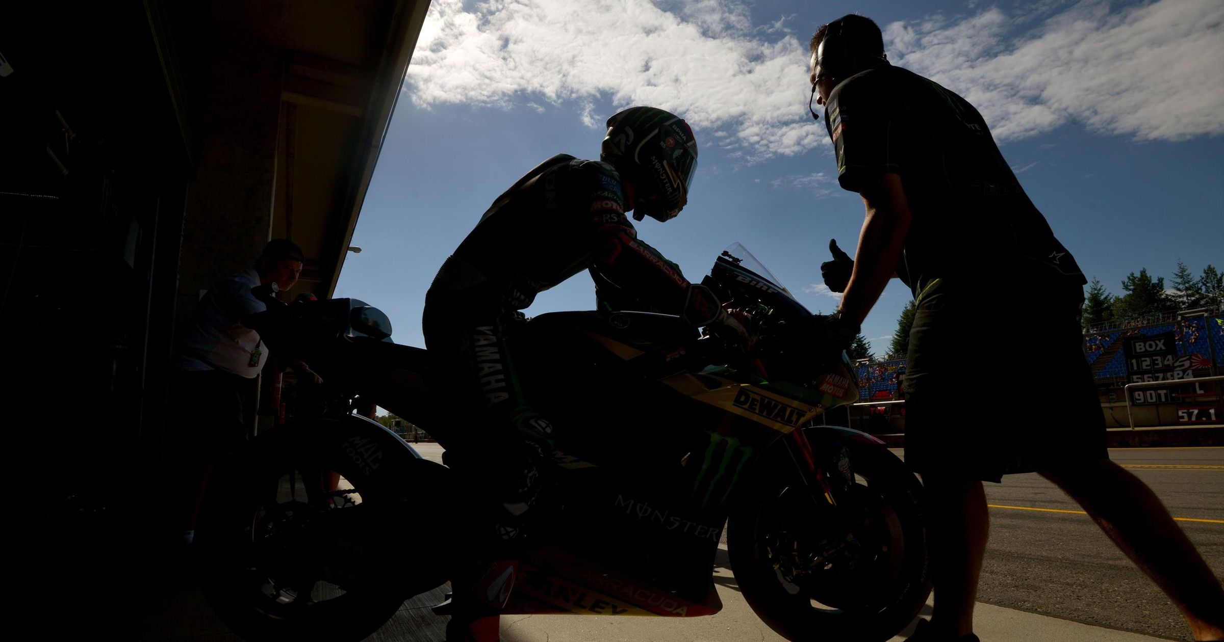 Mark Fincham passes away following Superstock 1000 crash - TNT Sports