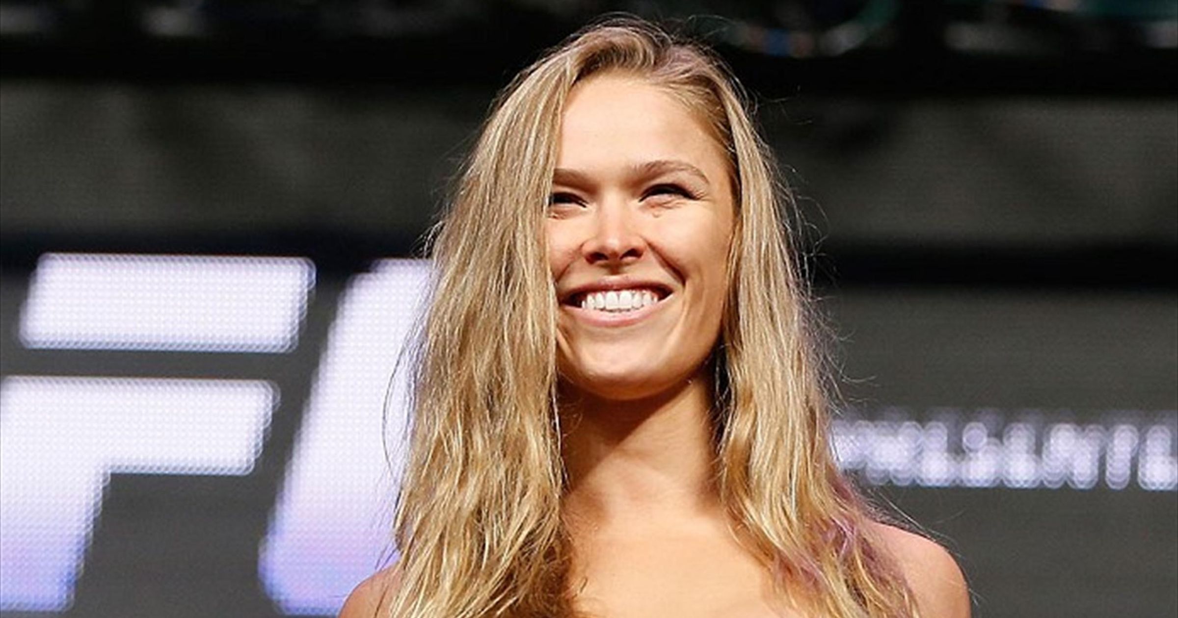 Ronda Rousey gives UFC championship belt to Brazilian judo school - TNT ...