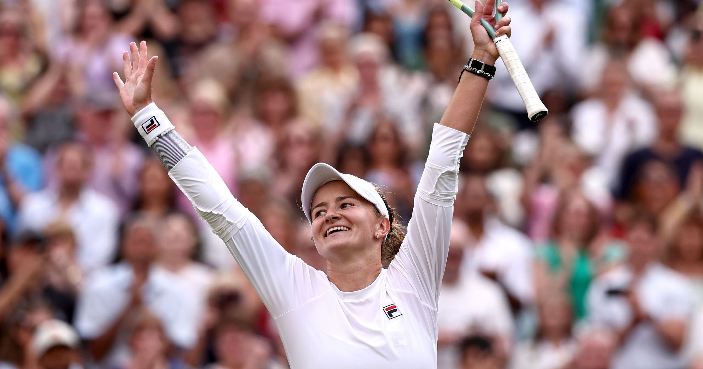 Wimbledon: Barbora Krejcikova upsets Elena Rybakina to reach maiden Championships final - TNT Sports