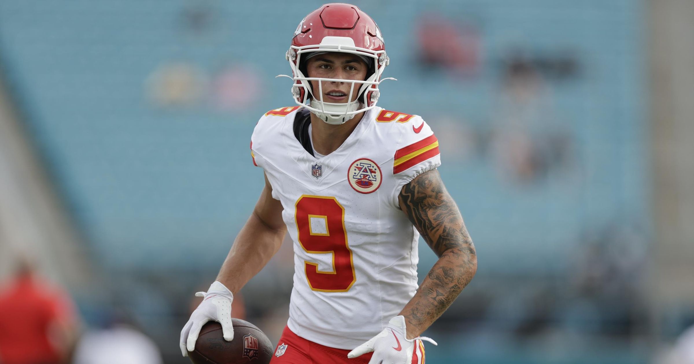 Louis Rees-Zammit: Christian Wade backs former rugby star to achieve ...