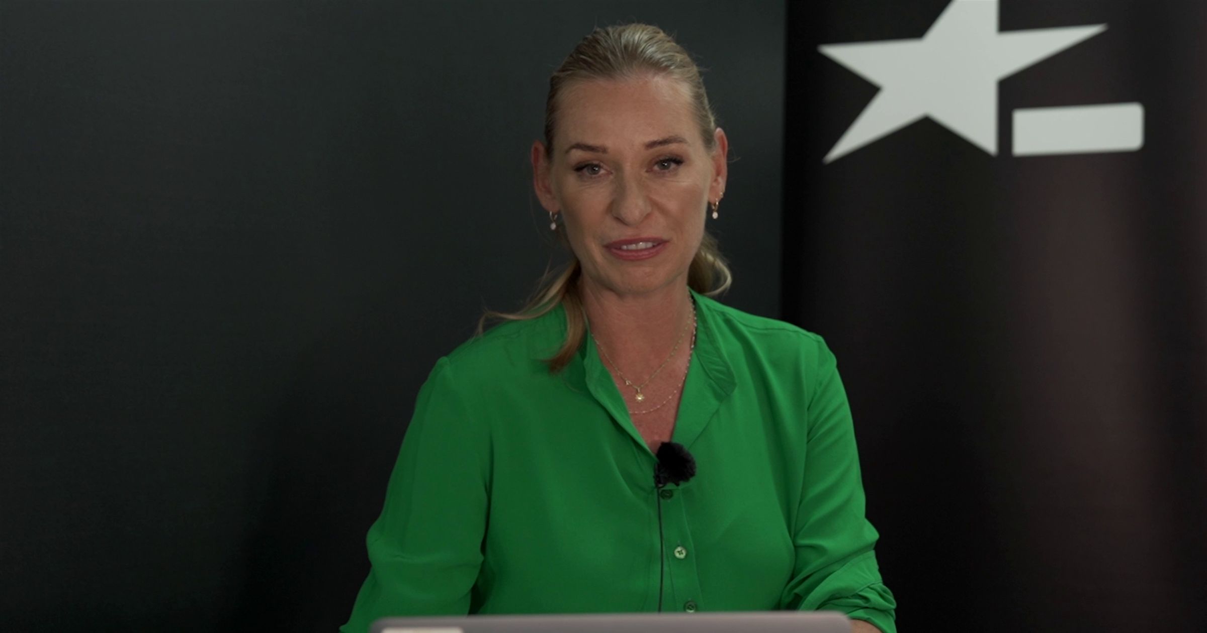 Wimbledon 2023: Ons Jabeur to stop Elena Rybakina? Barbara Schett's ...