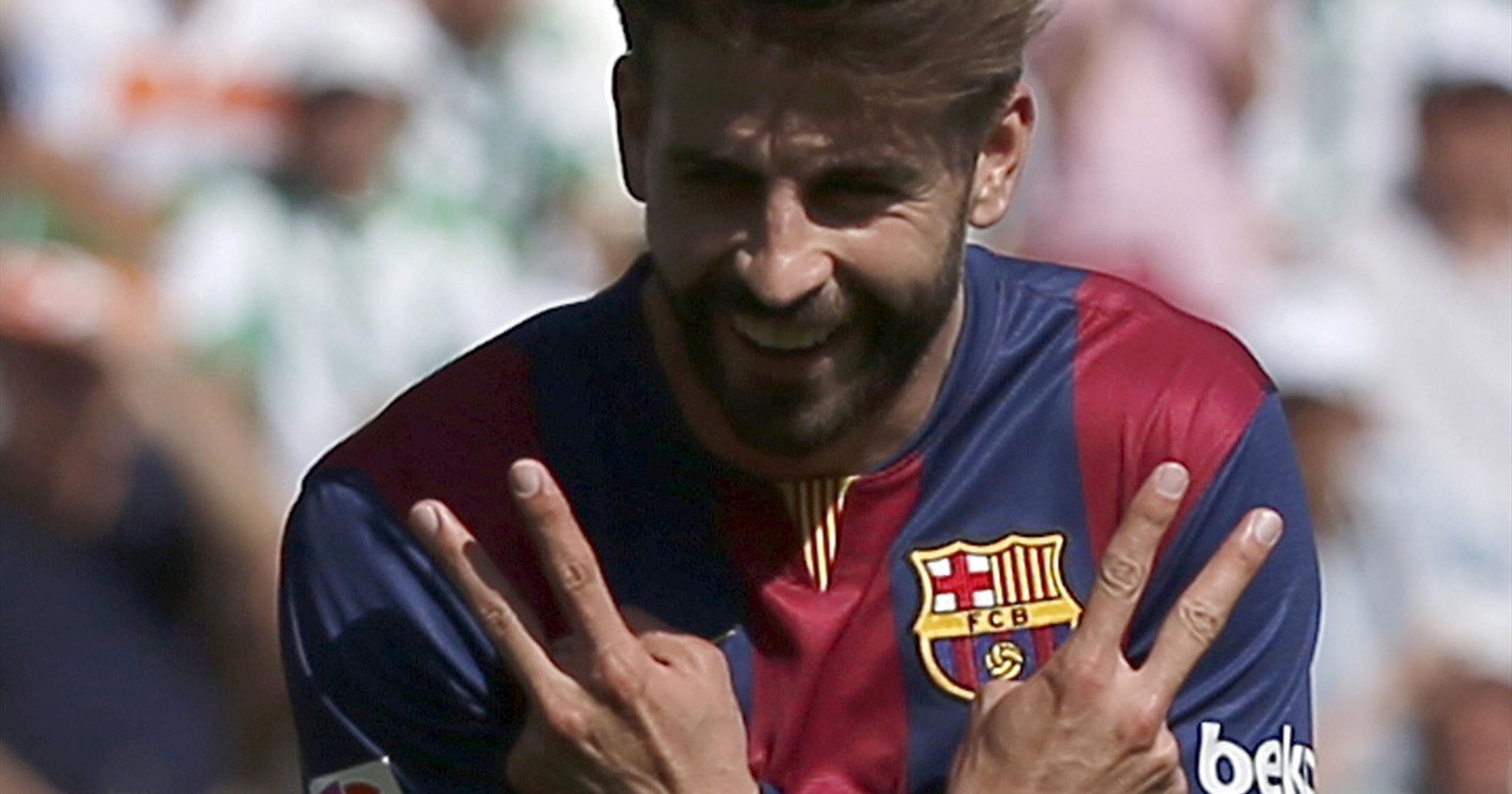Gerard Pique's 'little kiss' celebration after Barcelona goal delights ...