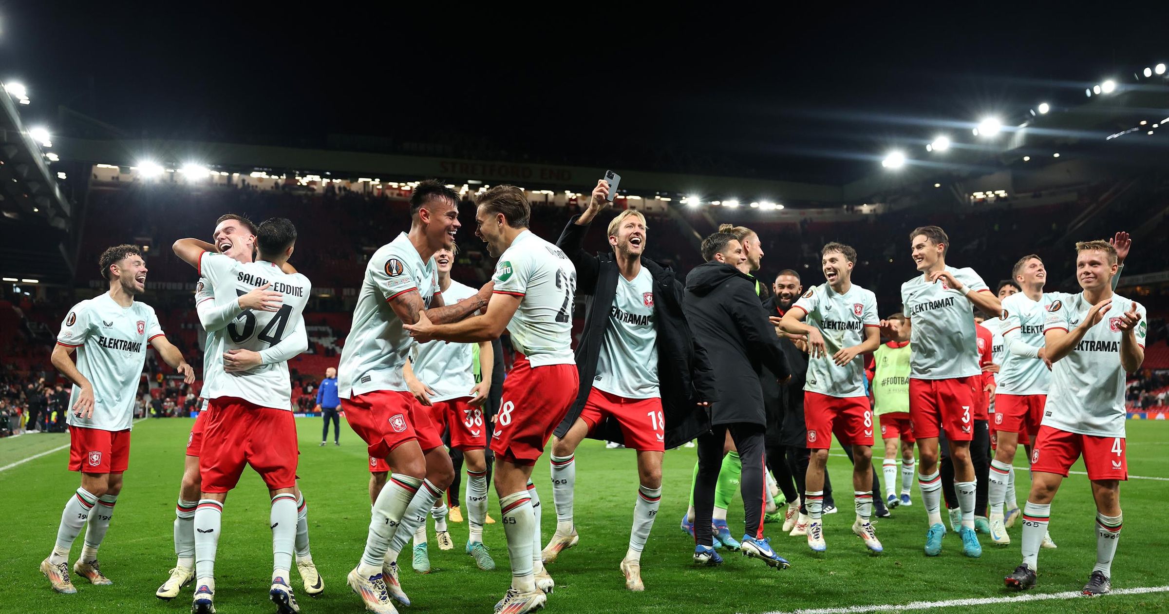 UEFA Europa League: Sam Lammers stuns sloppy Manchester United as FC ...