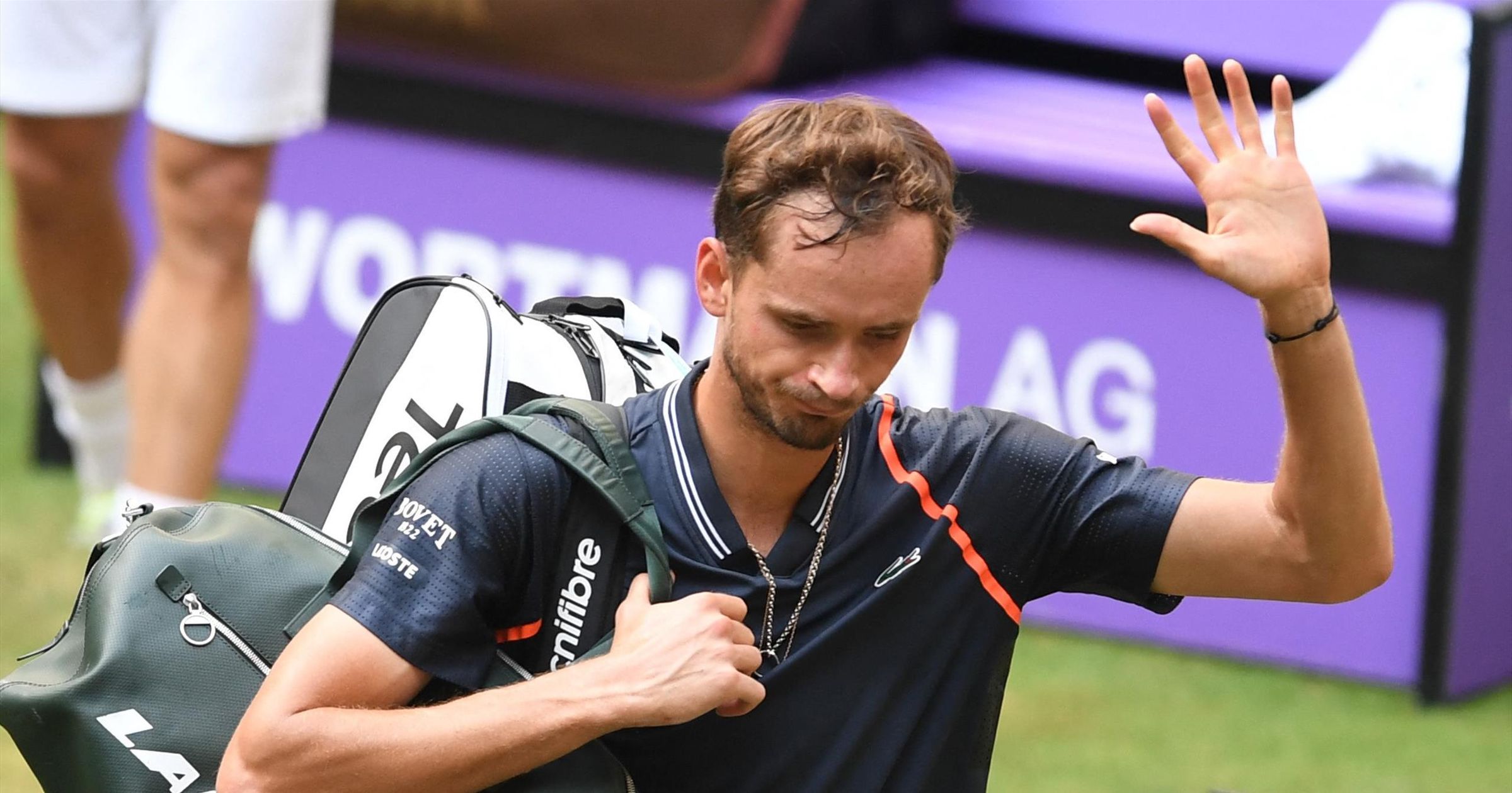 Halle Open: Roberto Bautista Agut stuns Daniil Medvedev to reach semi-final, Jannik Sinner pulls ...