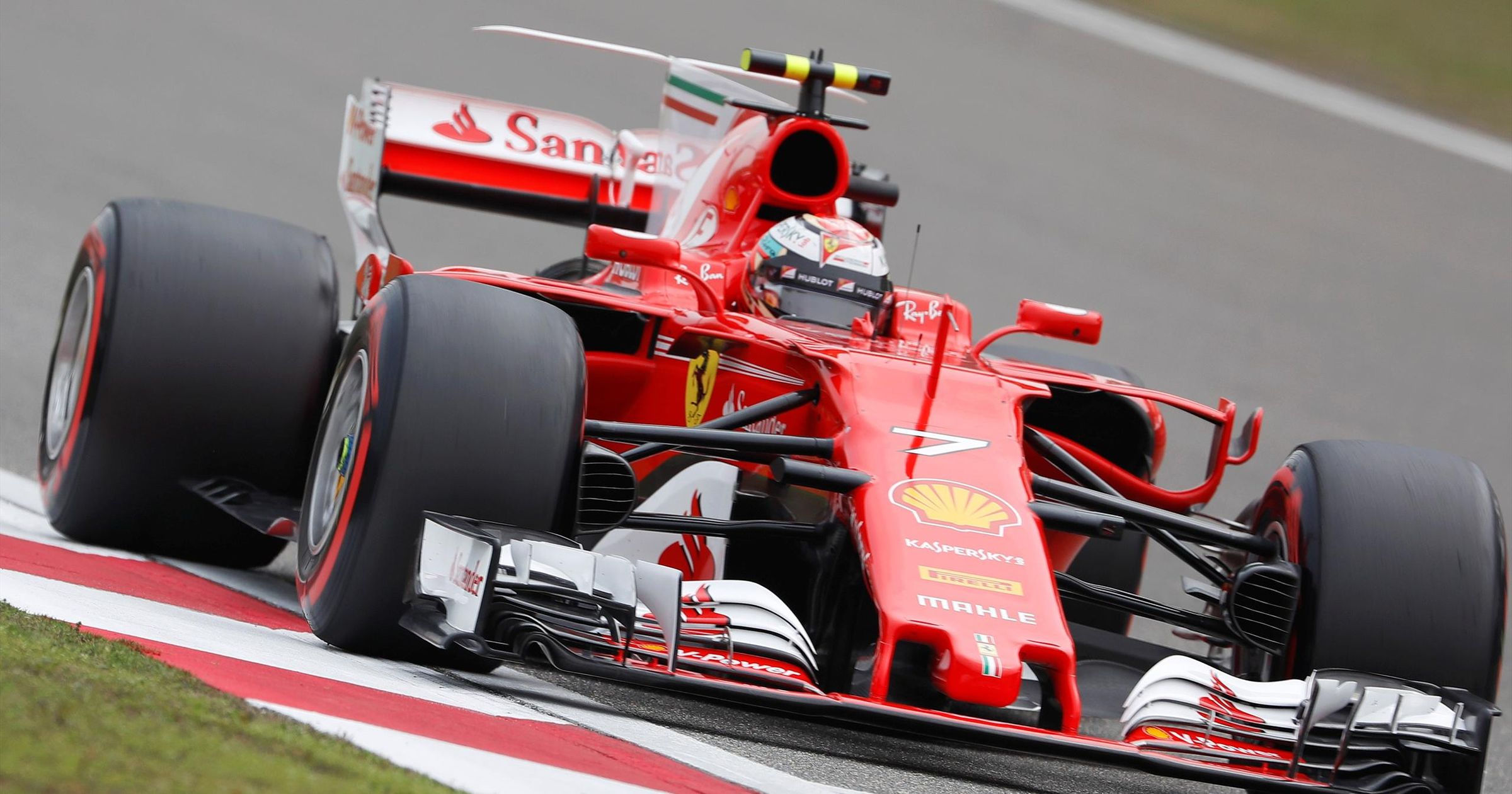 Ferrari brings new front wing to Bahrain - TNT Sports