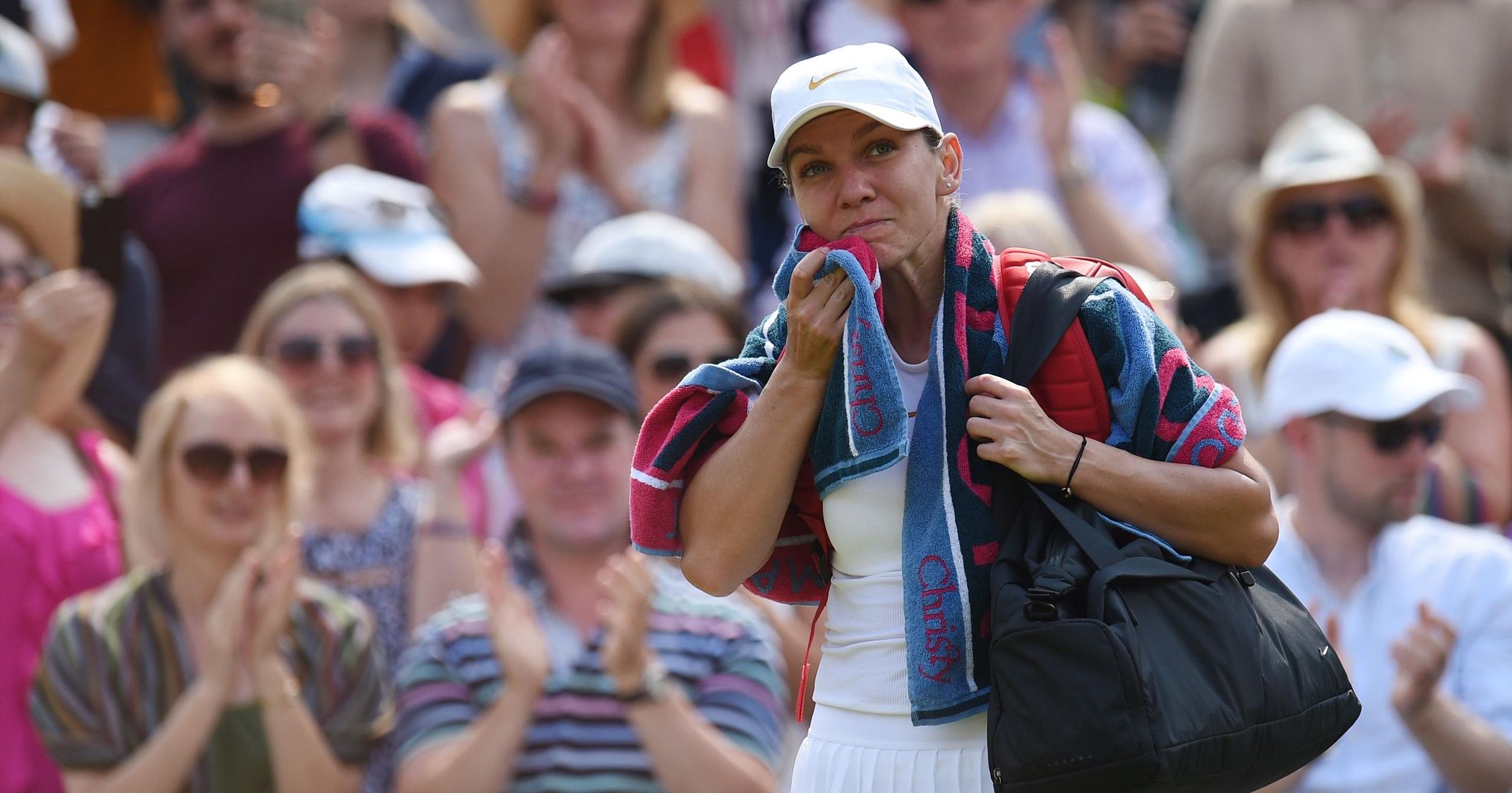 Top seed Simona Halep OUT as top six fall in first week - TNT Sports