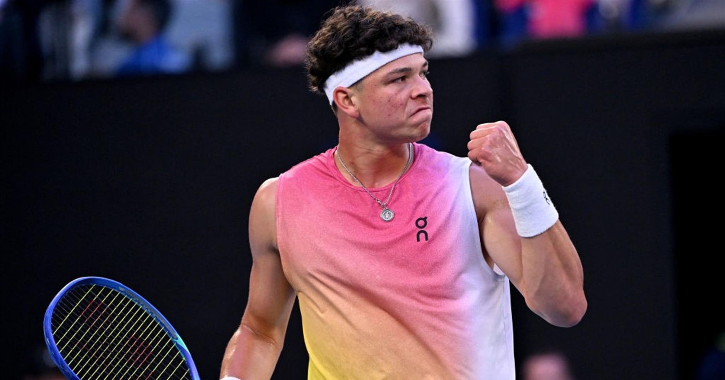 Watch as 'showman' Ben Shelton breaks Jannik Sinner in very first game of Australian Open semi ...