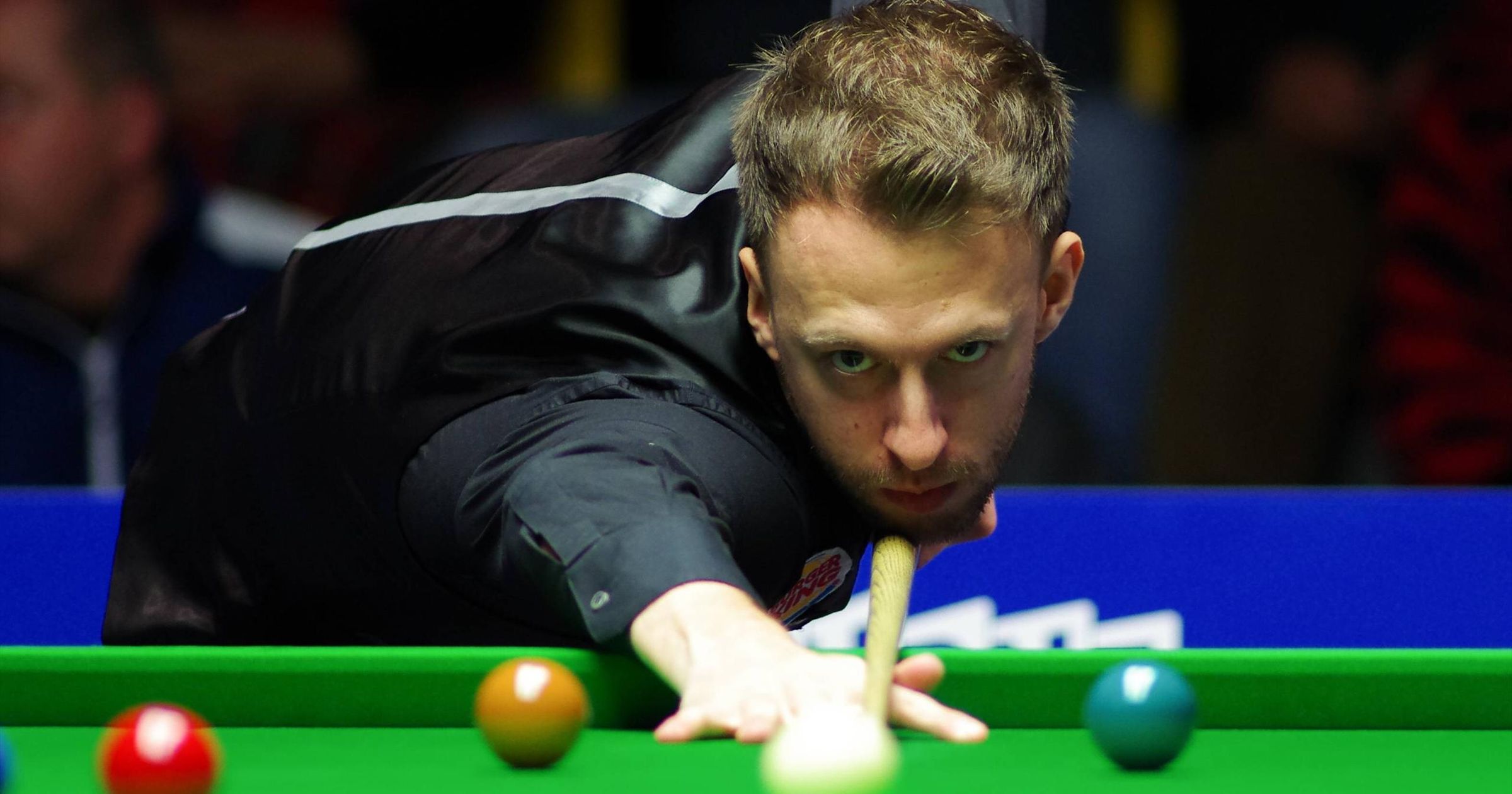 Judd Trump cues up win in Bucharest as Ronnie O'Sullivan eases through ...