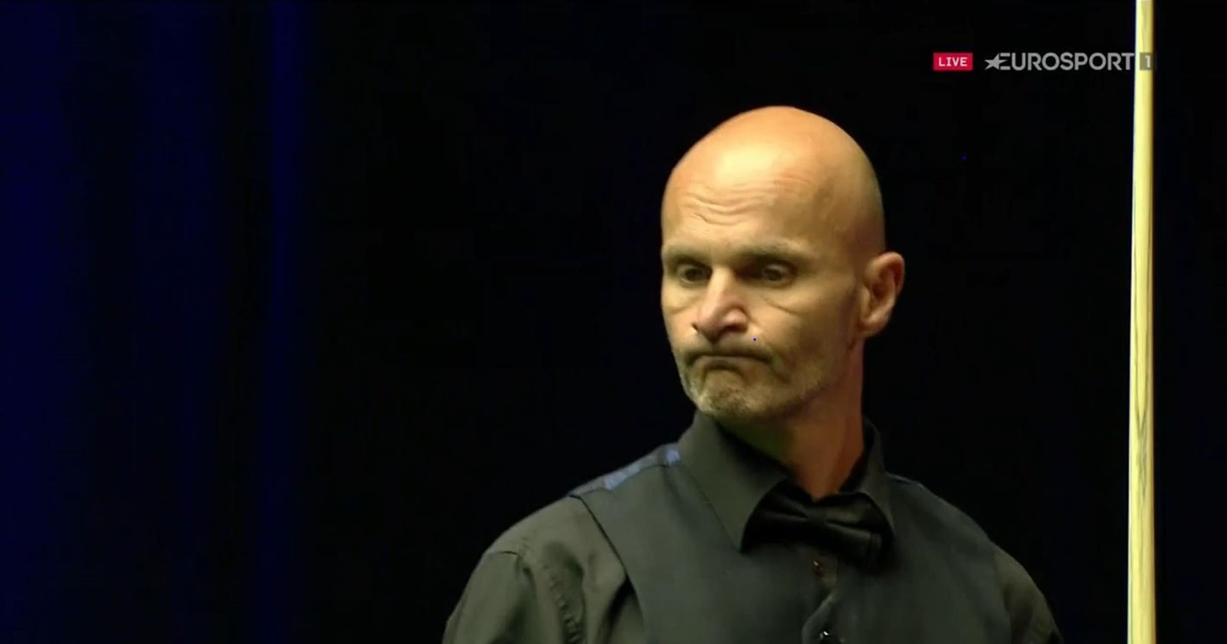 World Snooker Championship: Andy Hicks knocks out Reanne Evans in first ...