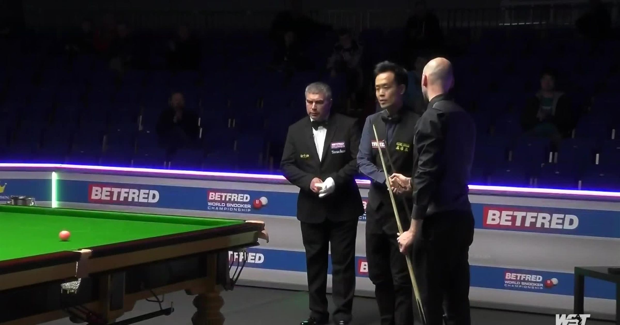 Ian Burns edges out Marco Fu in tense 2022 World Snooker Championship ...