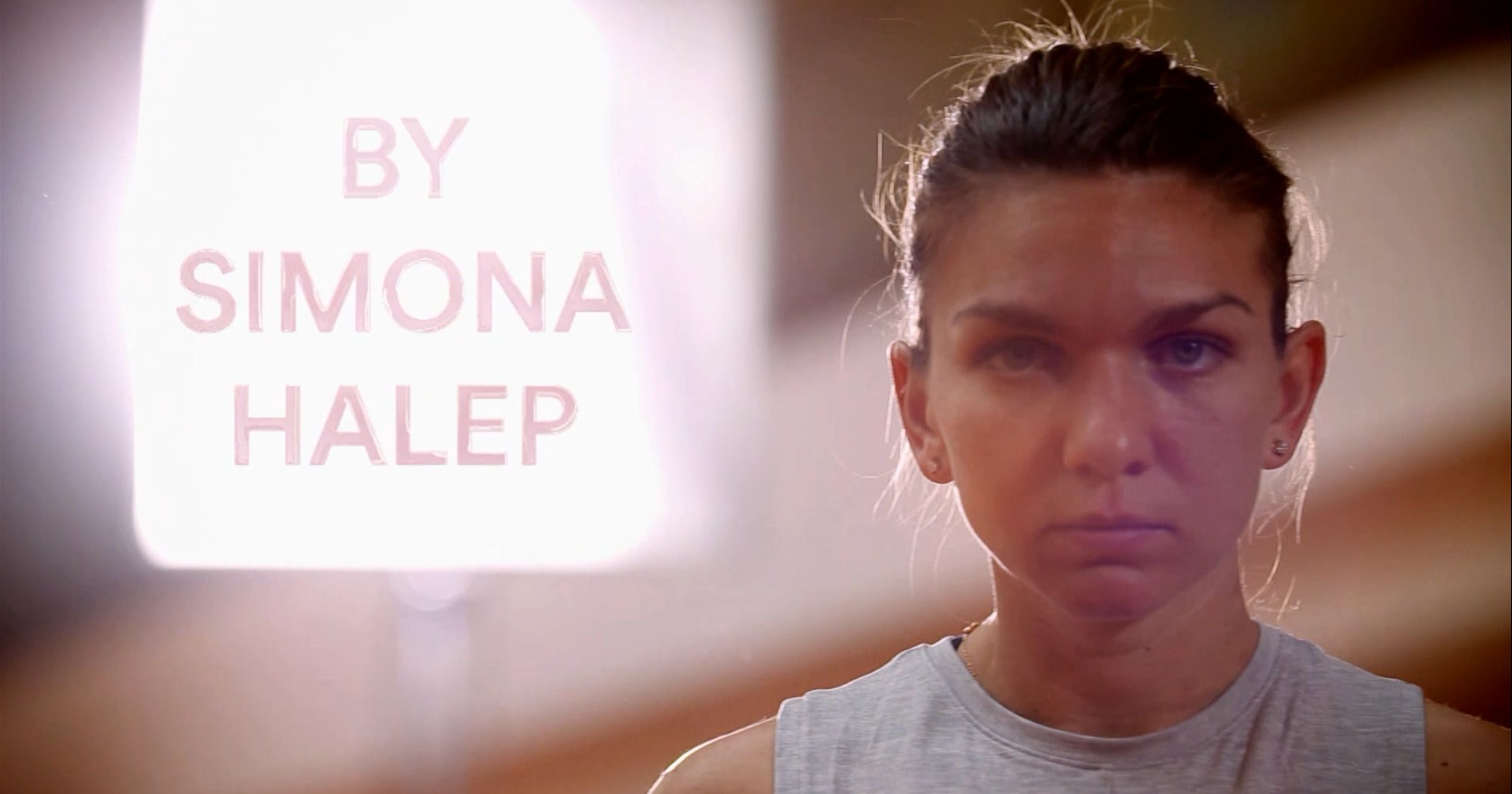 Tennis video - Simona Halep's secrets to the perfect forehand on clay ...