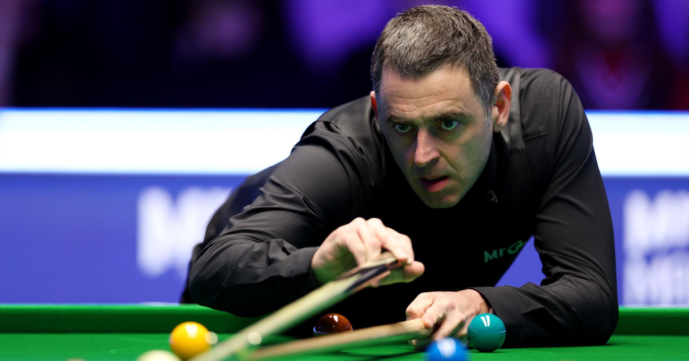 ‘Oh no’ - Ronnie O’Sullivan escapes from snooker and flukes pot against ...