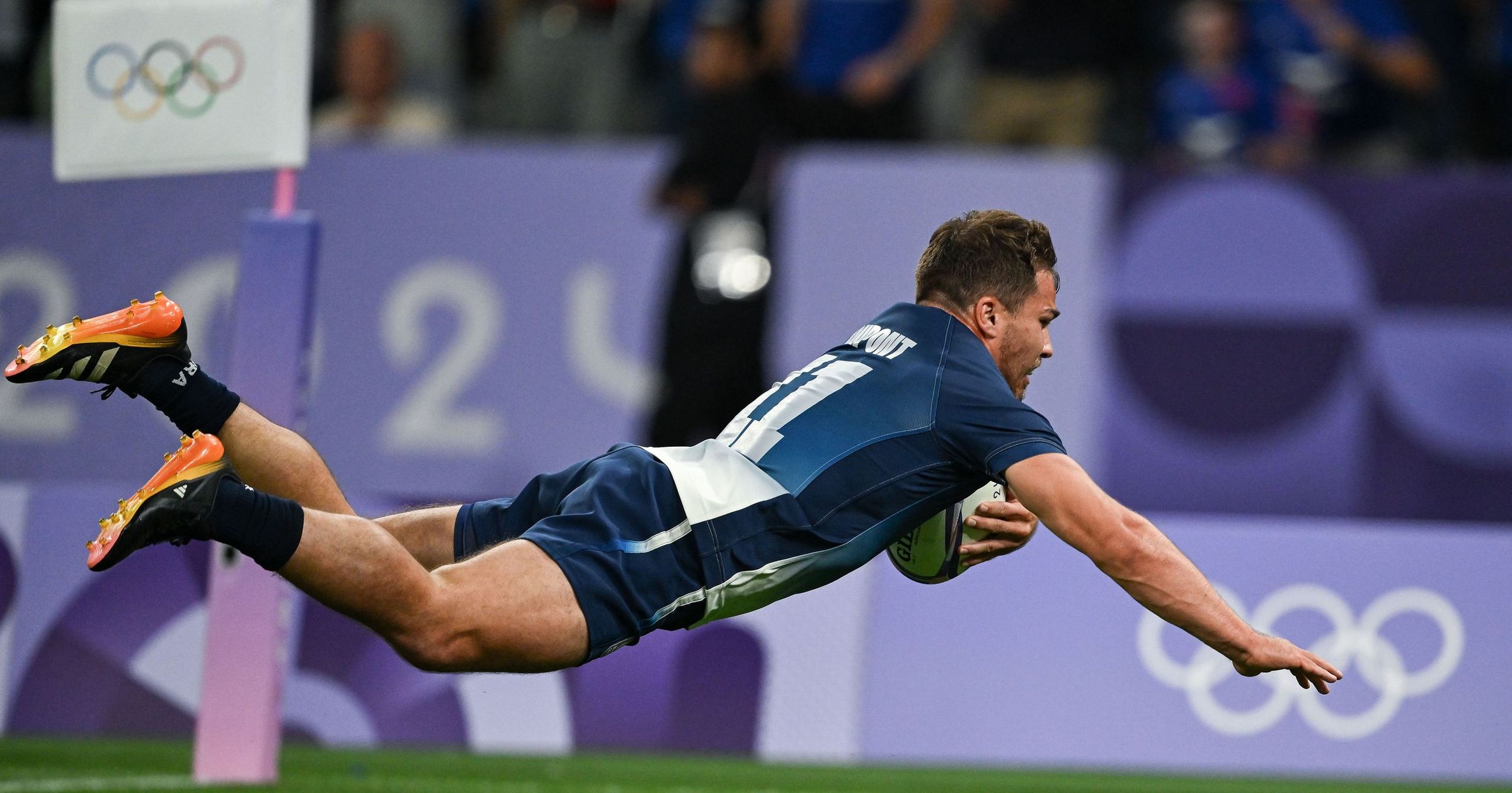 2024 Paris Olympic Games: Antoine Dupont solo try seals dramatic France ...
