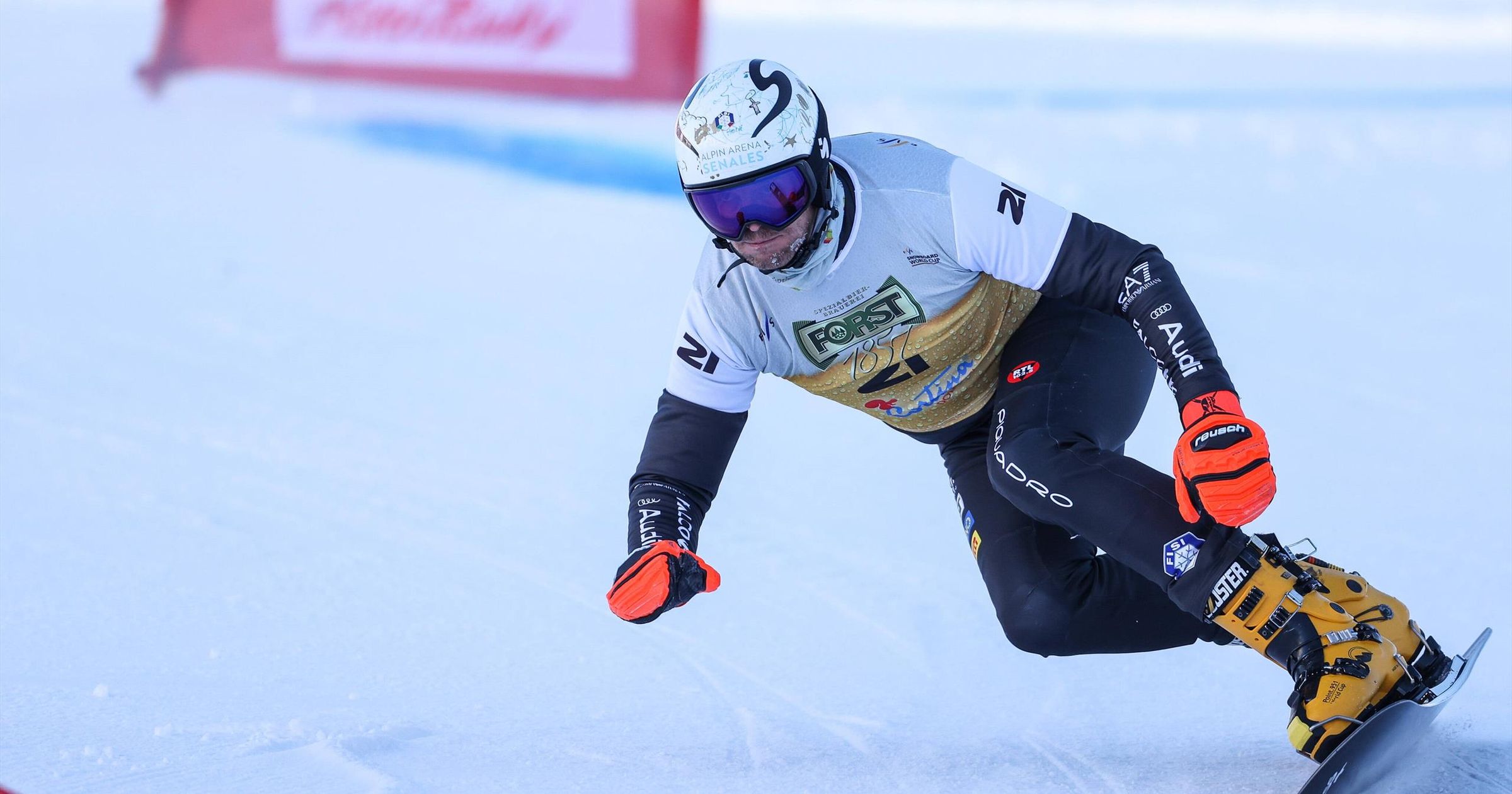 Roland Fischnaller snatches Crystal Globe from Oskar Kwiatkowski in ...