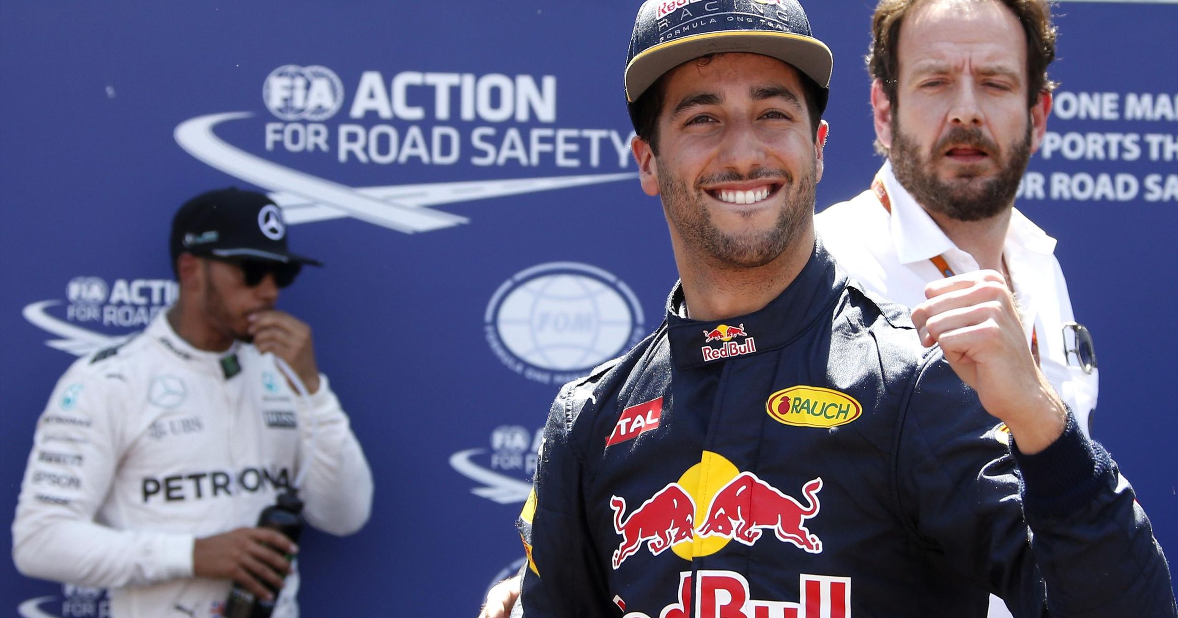 All smiles for Daniel Ricciardo in Monaco - TNT Sports