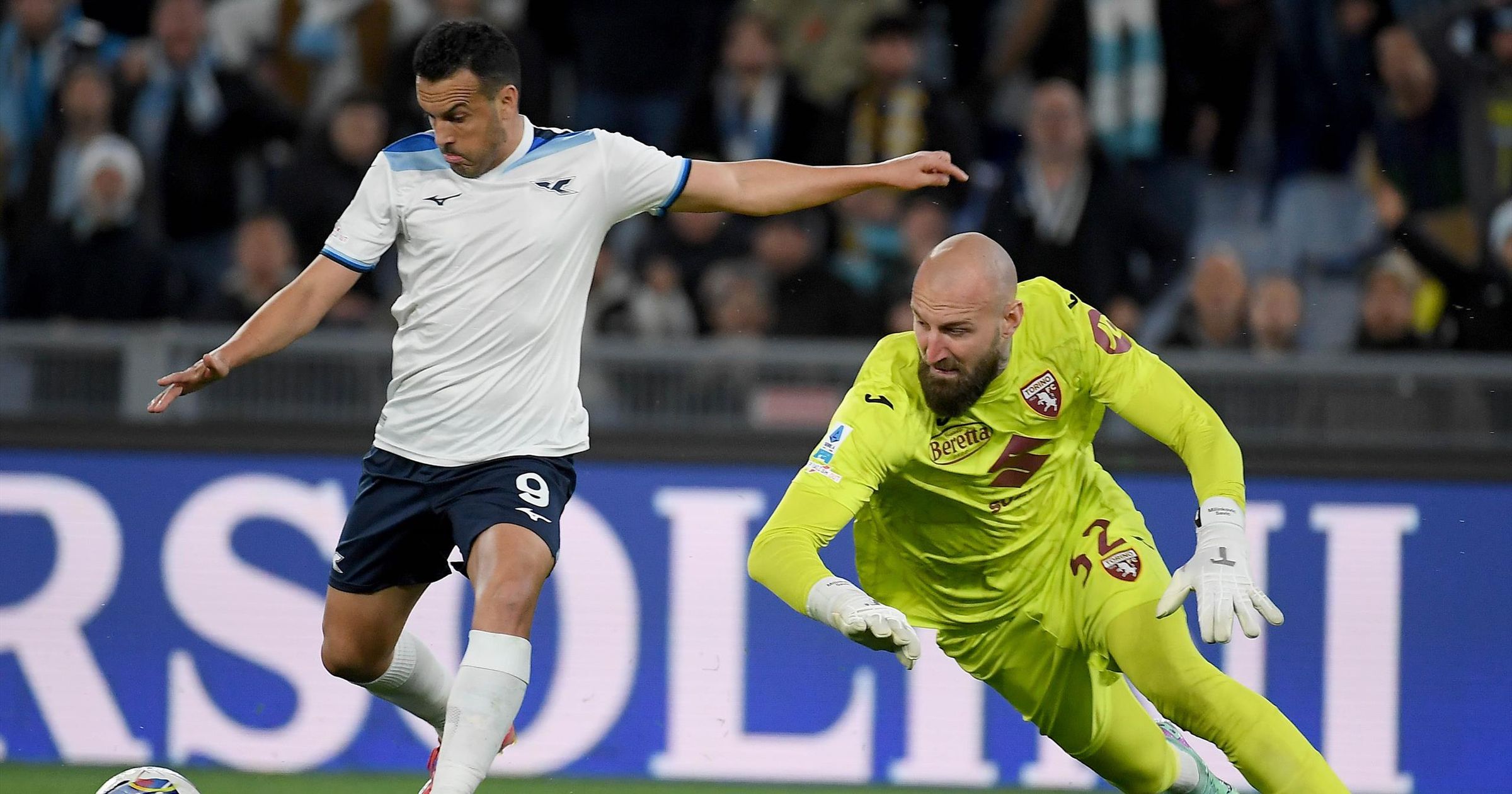 ‘Chaos reigns’ – Torino goalkeeper redeems himself after ‘crazy’ error ...