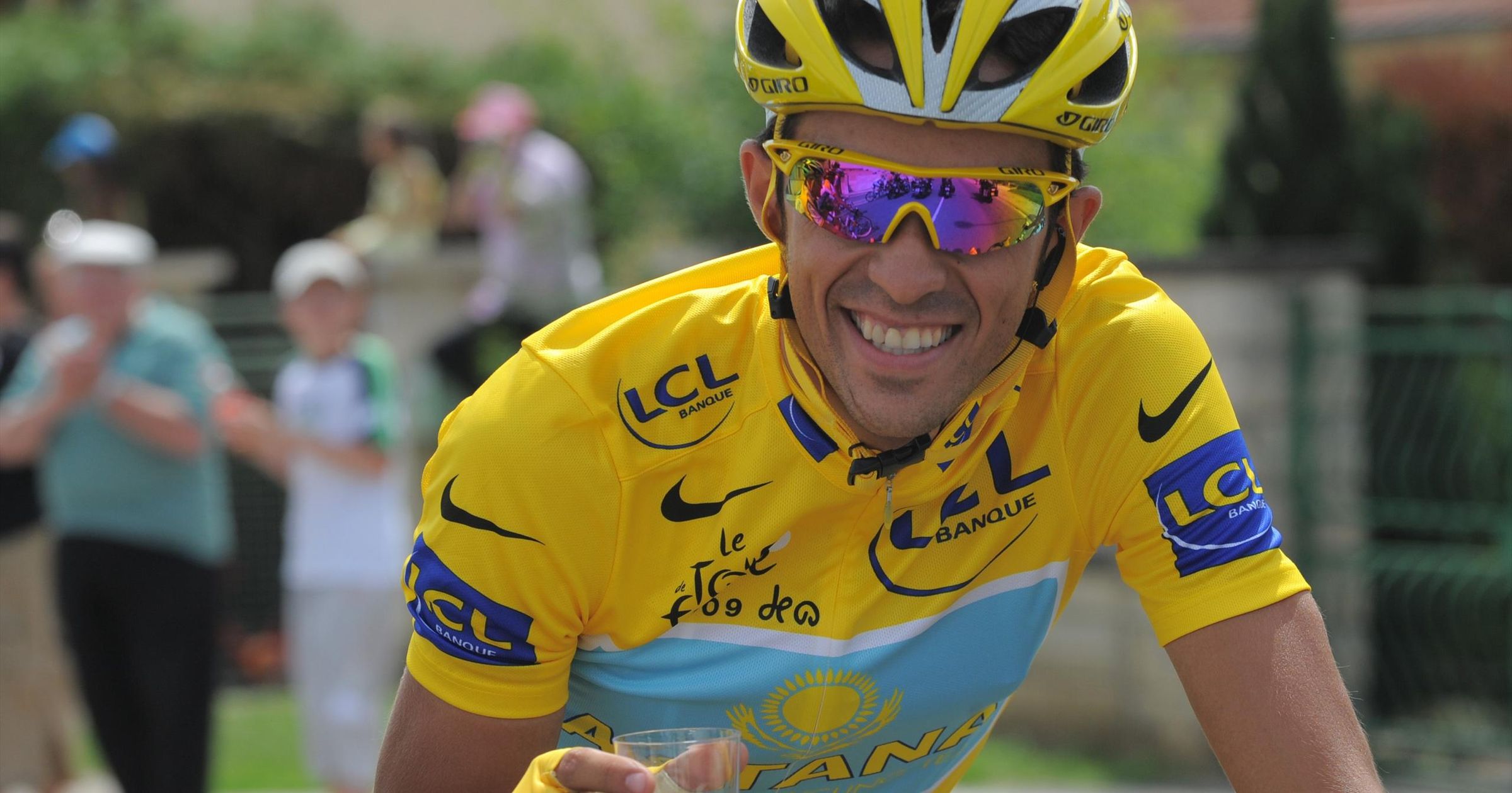 Alberto Contador honoured with number one jersey at Vuelta - TNT Sports