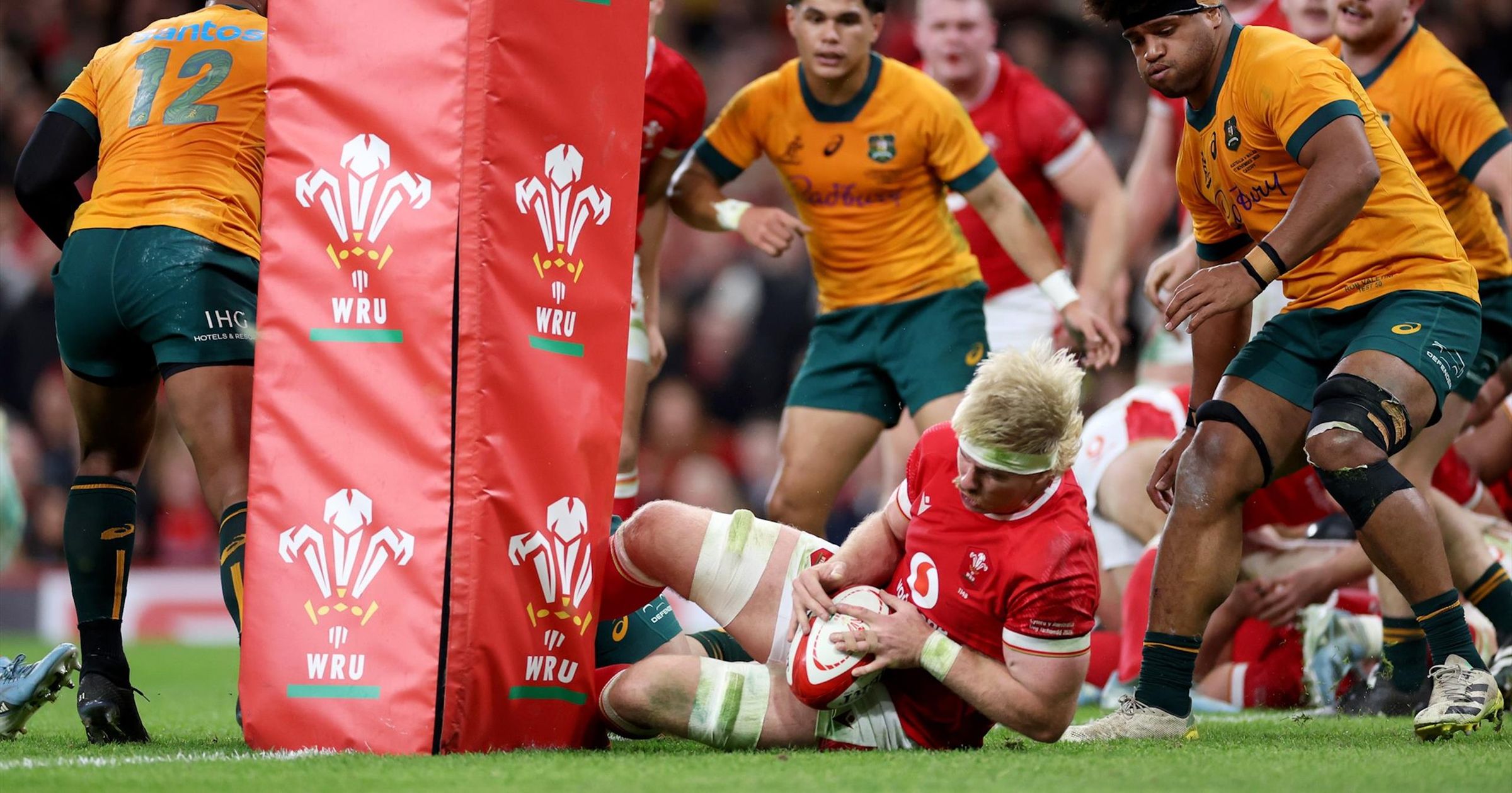‘Oh wow’ - Aaron Wainwright spins and dots down to give Wales glimmer ...