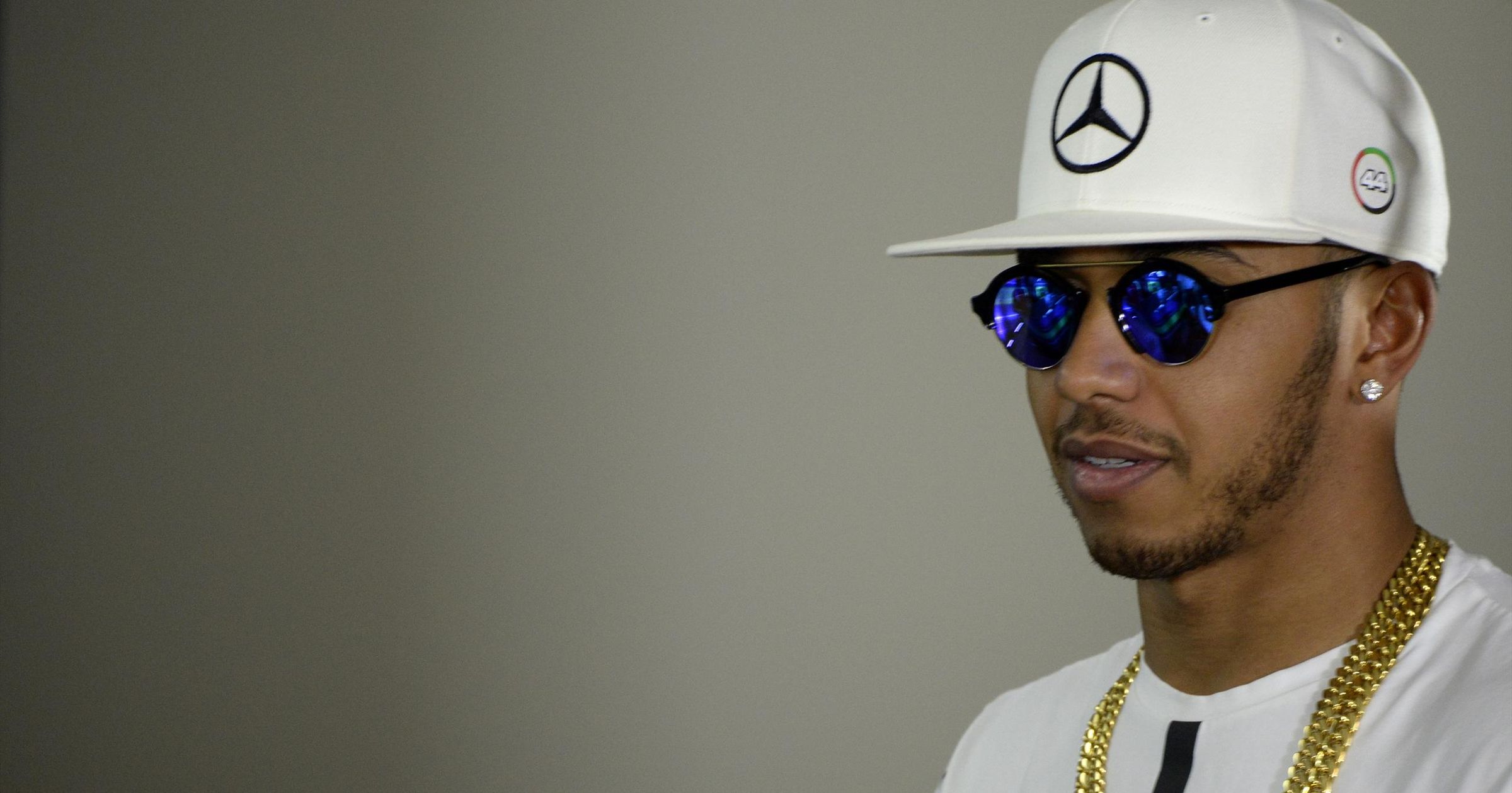 Hamilton labels 2015 ‘best year of my career’ - TNT Sports