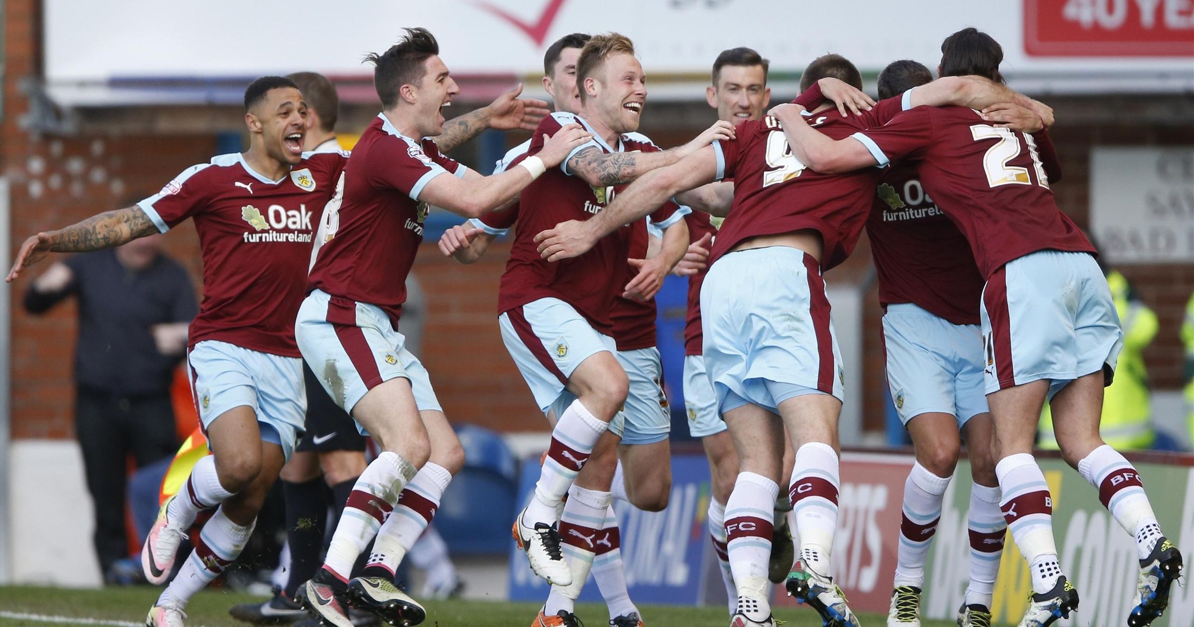 Burnley secure promotion to Premier League - TNT Sports