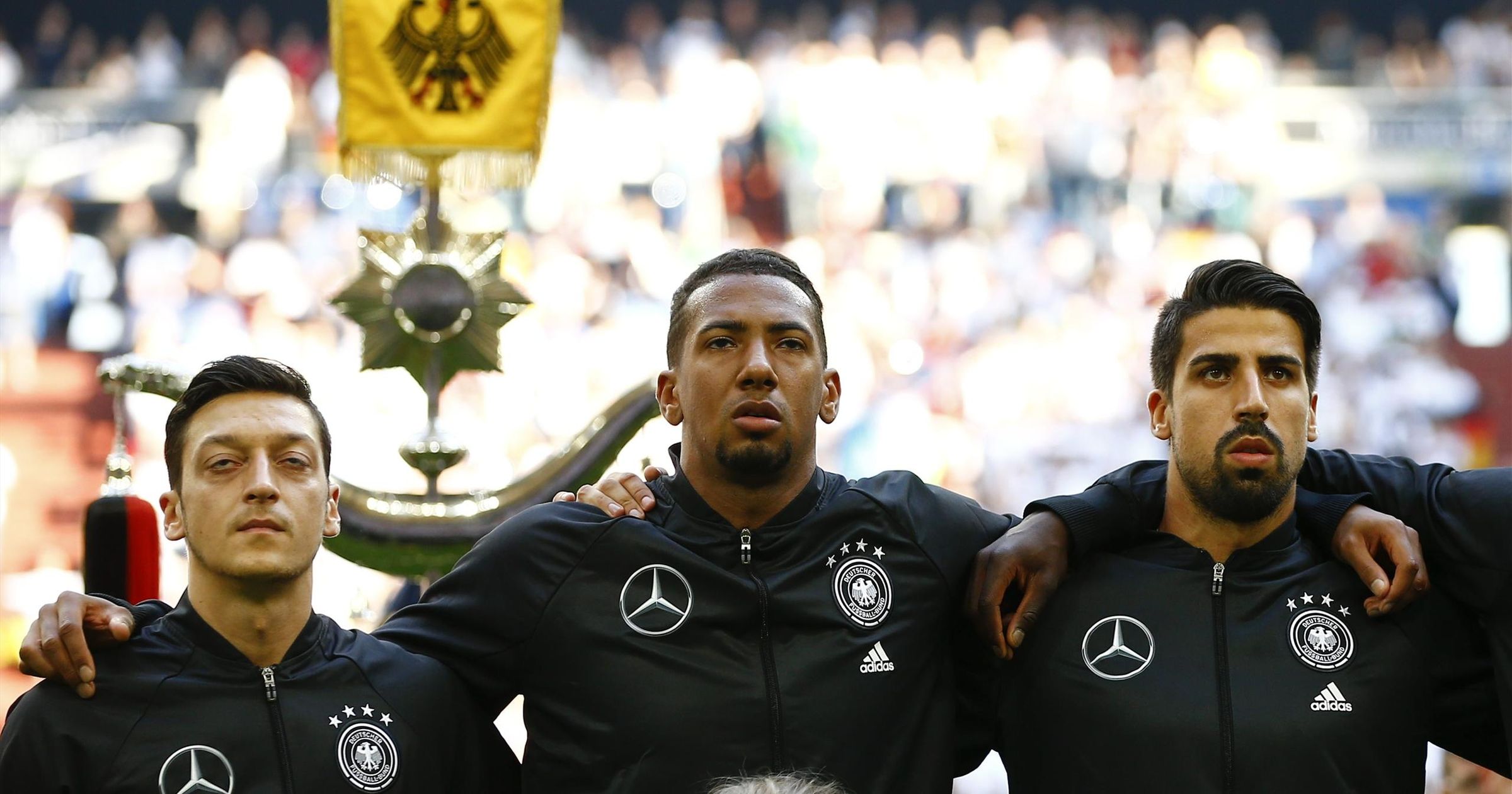 German anti-immigrant leader criticises Muslim Arsenal player Mesut ...