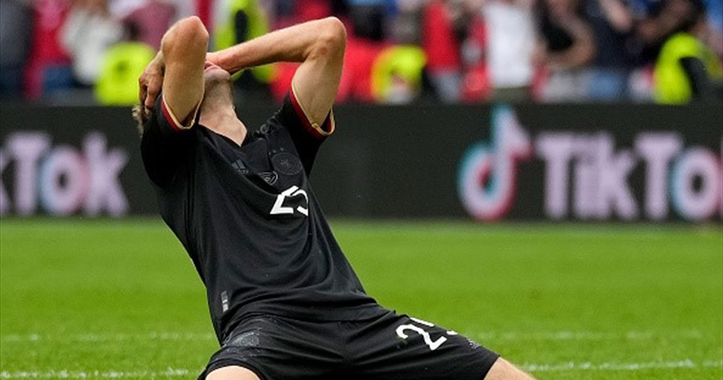 Football news - 'Hurts like hell' - Thomas Muller speaks out on huge ...