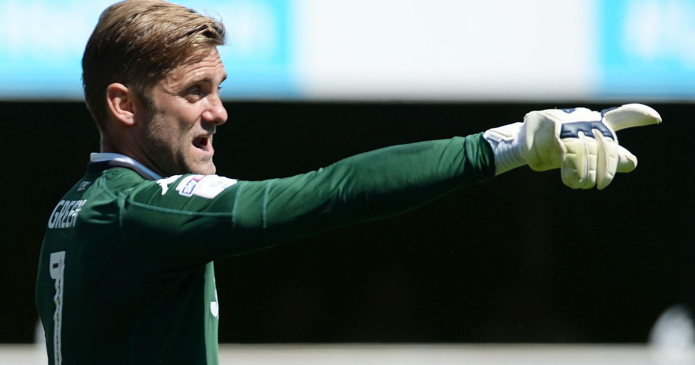 Rob Green set for Huddersfield medical after agreeing personal terms ...
