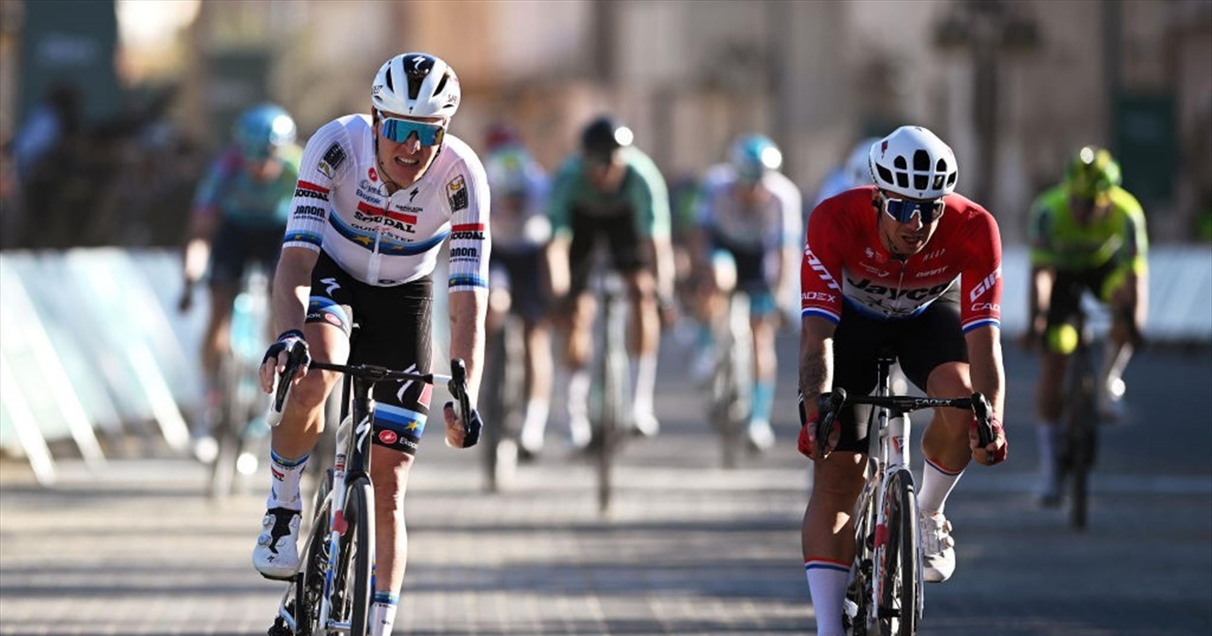 Tim Merlier wins again on AlUla Tour Stage 3 in 'very messy' sprint ...