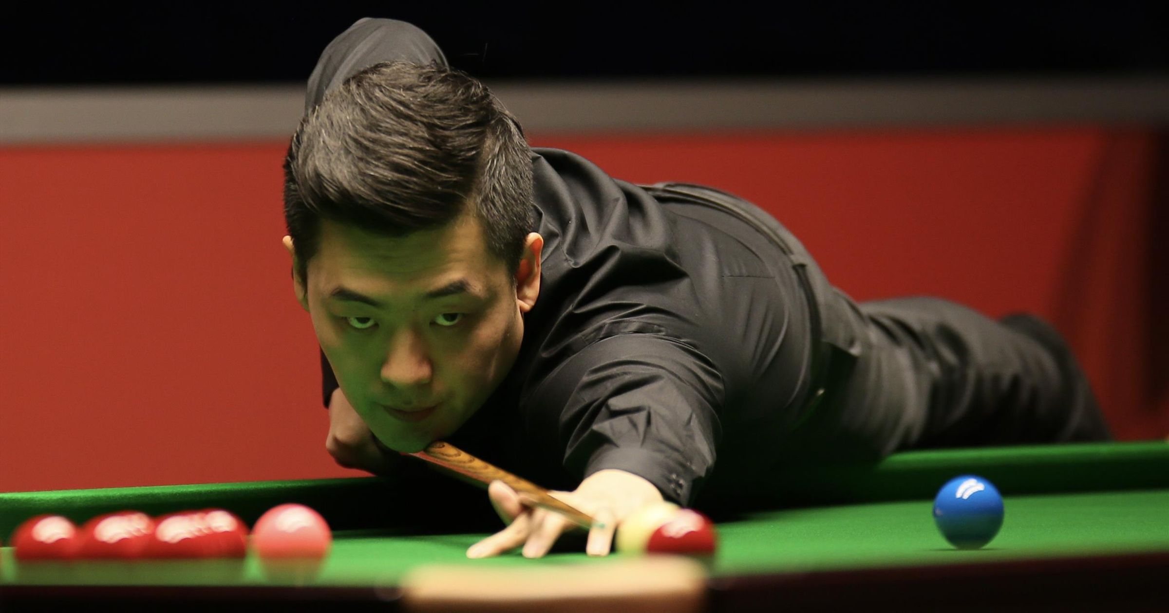 Championship League snooker: Tian Pengfei and Li Hang claim final two spots in last 32 - TNT Sports