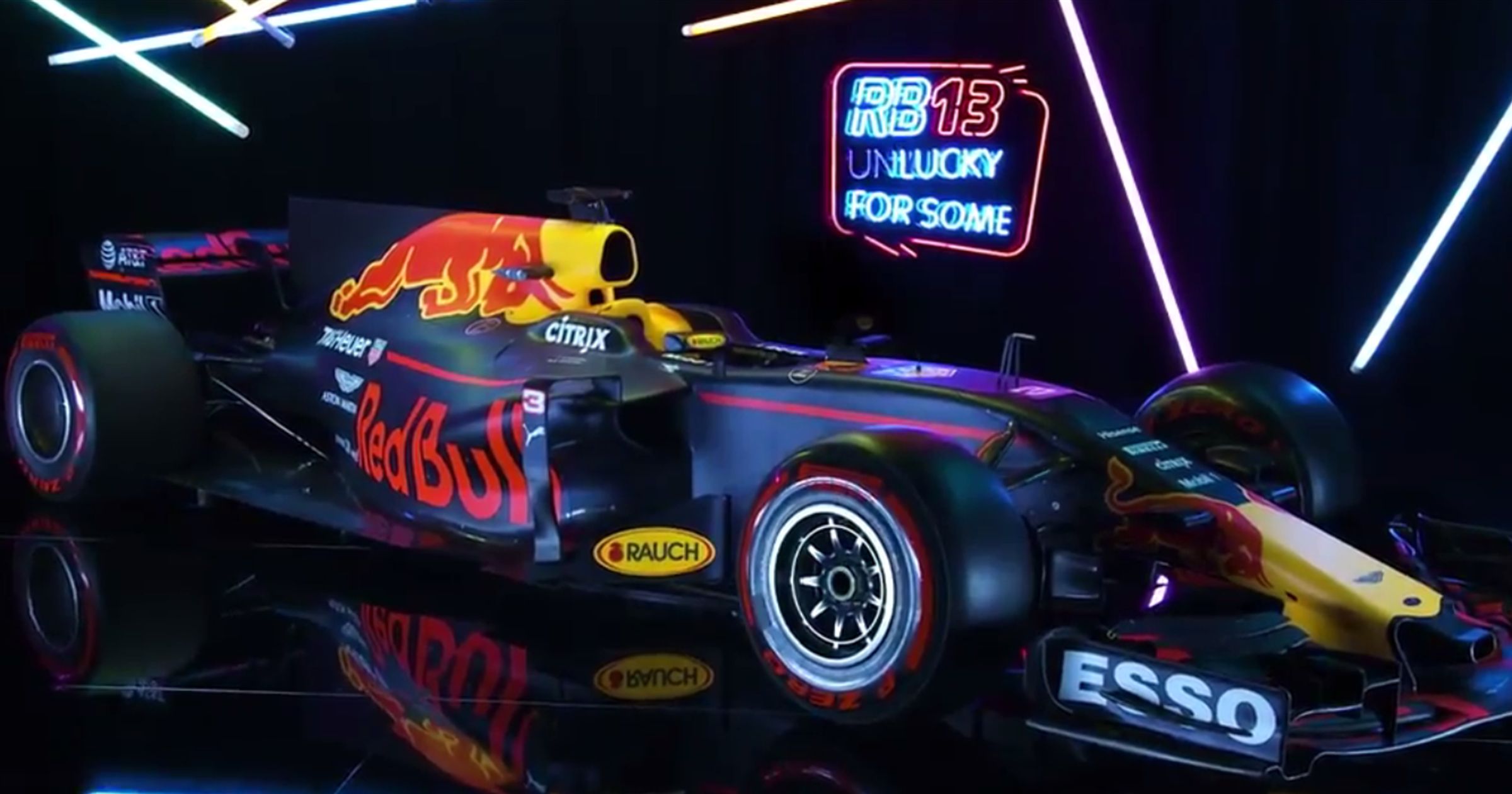 Red Bull offers first glimpse of RB13 F1 car - TNT Sports