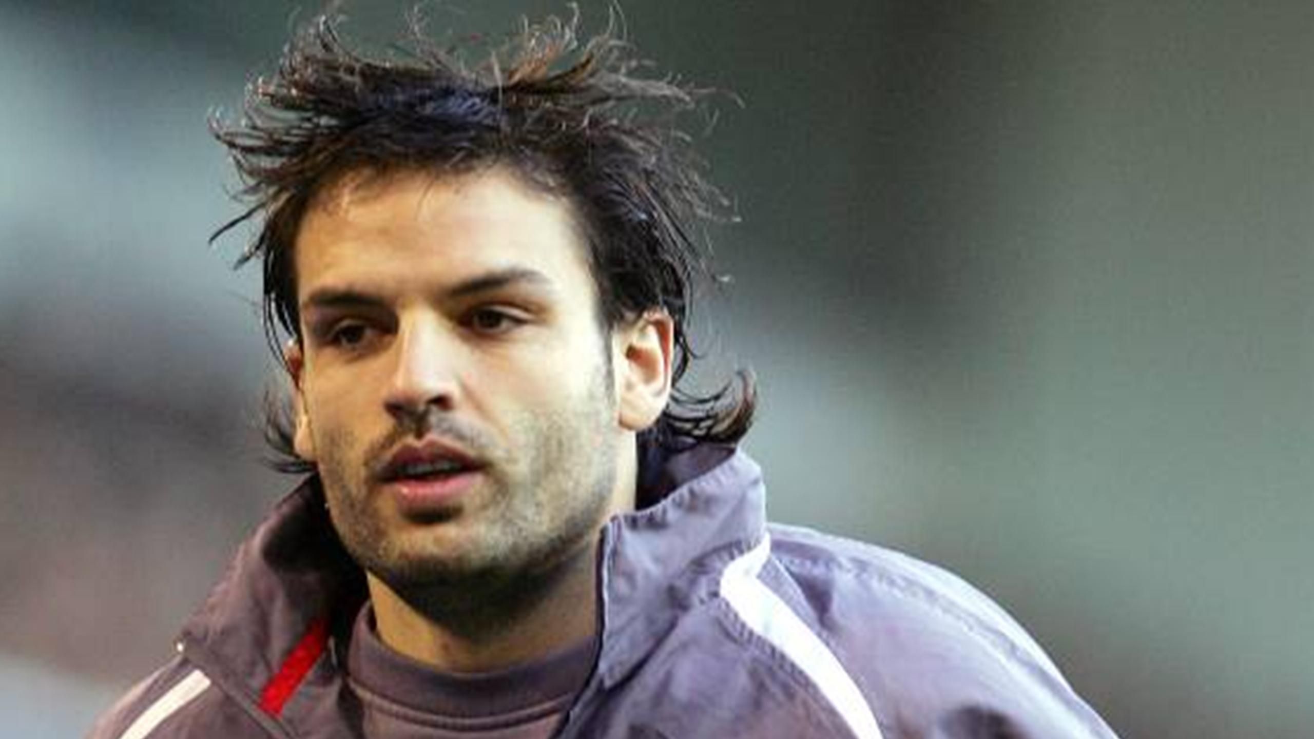 Valencia get Morientes - TNT Sports