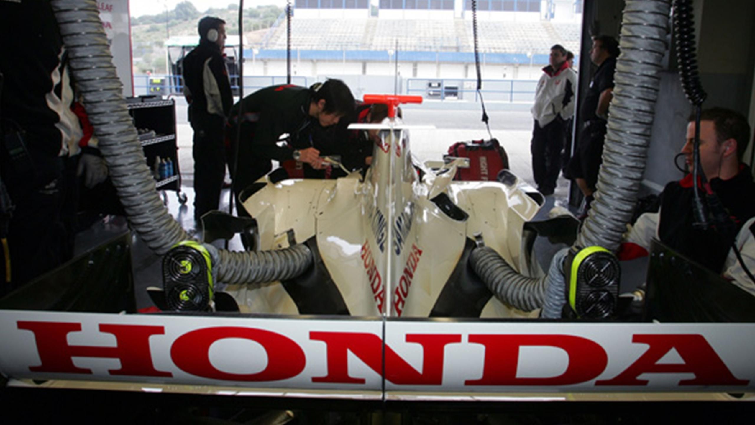 Honda sign British ace - TNT Sports