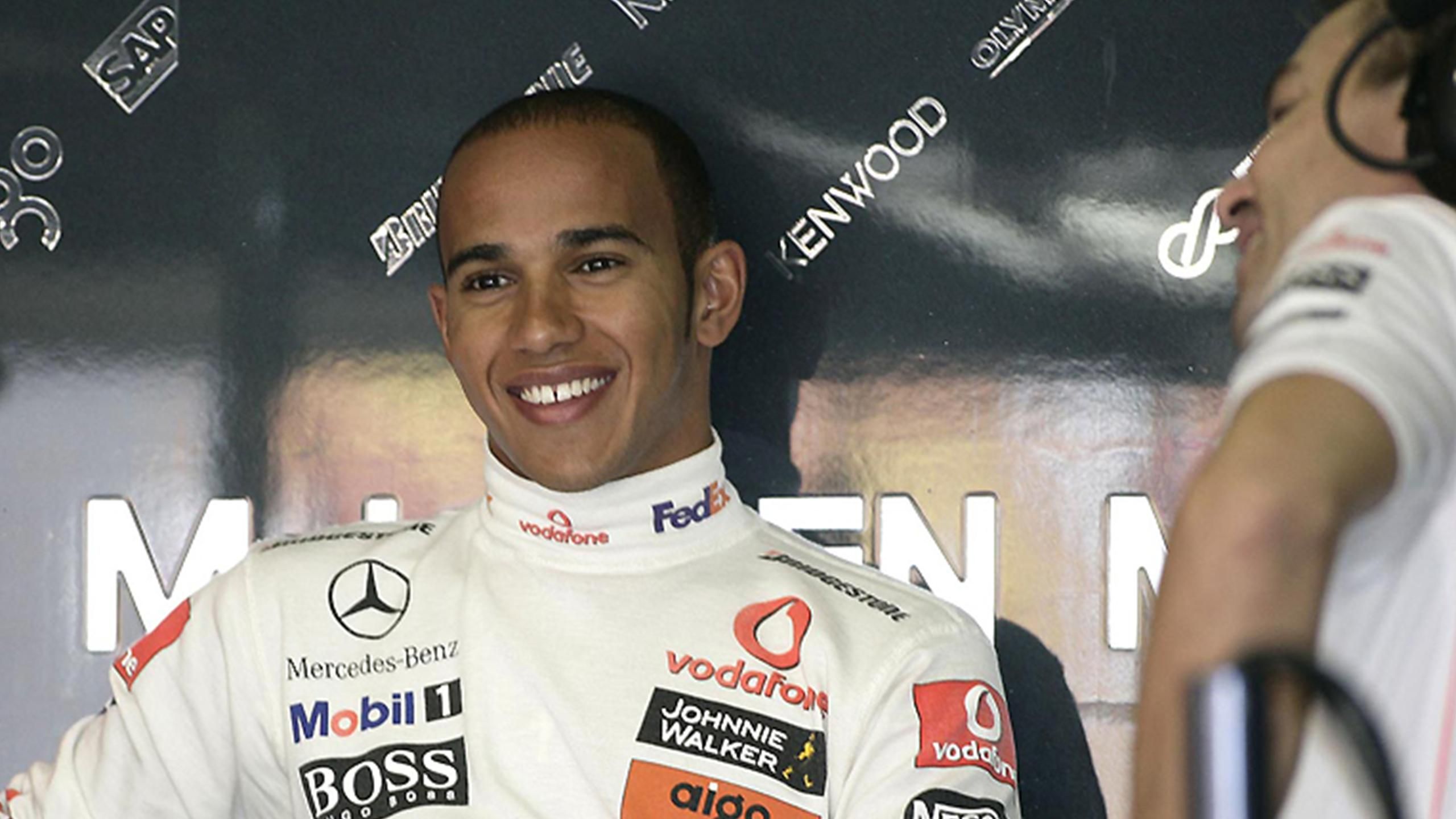 Hamilton hits back - TNT Sports