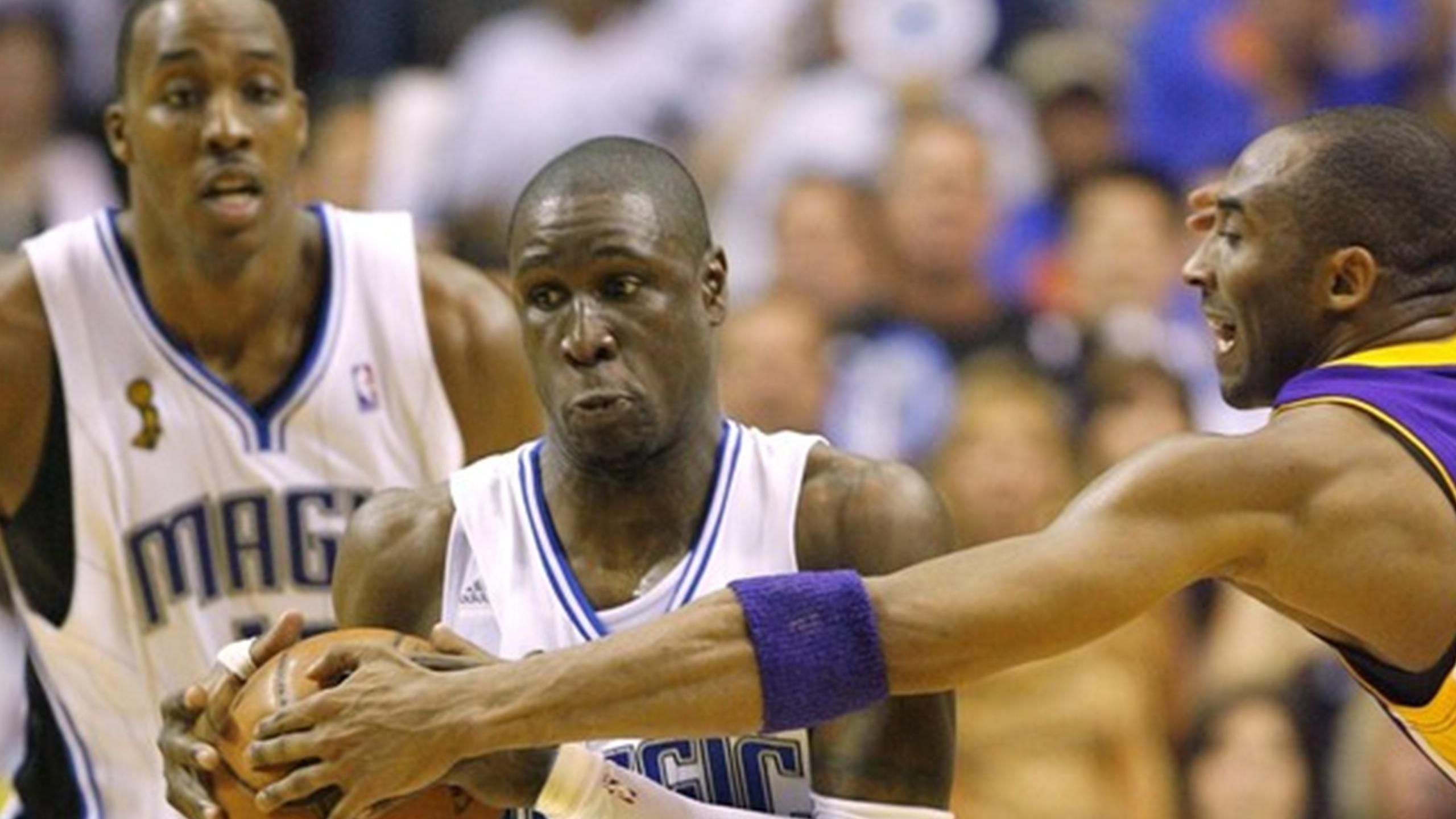 Lakers unconcerned - TNT Sports