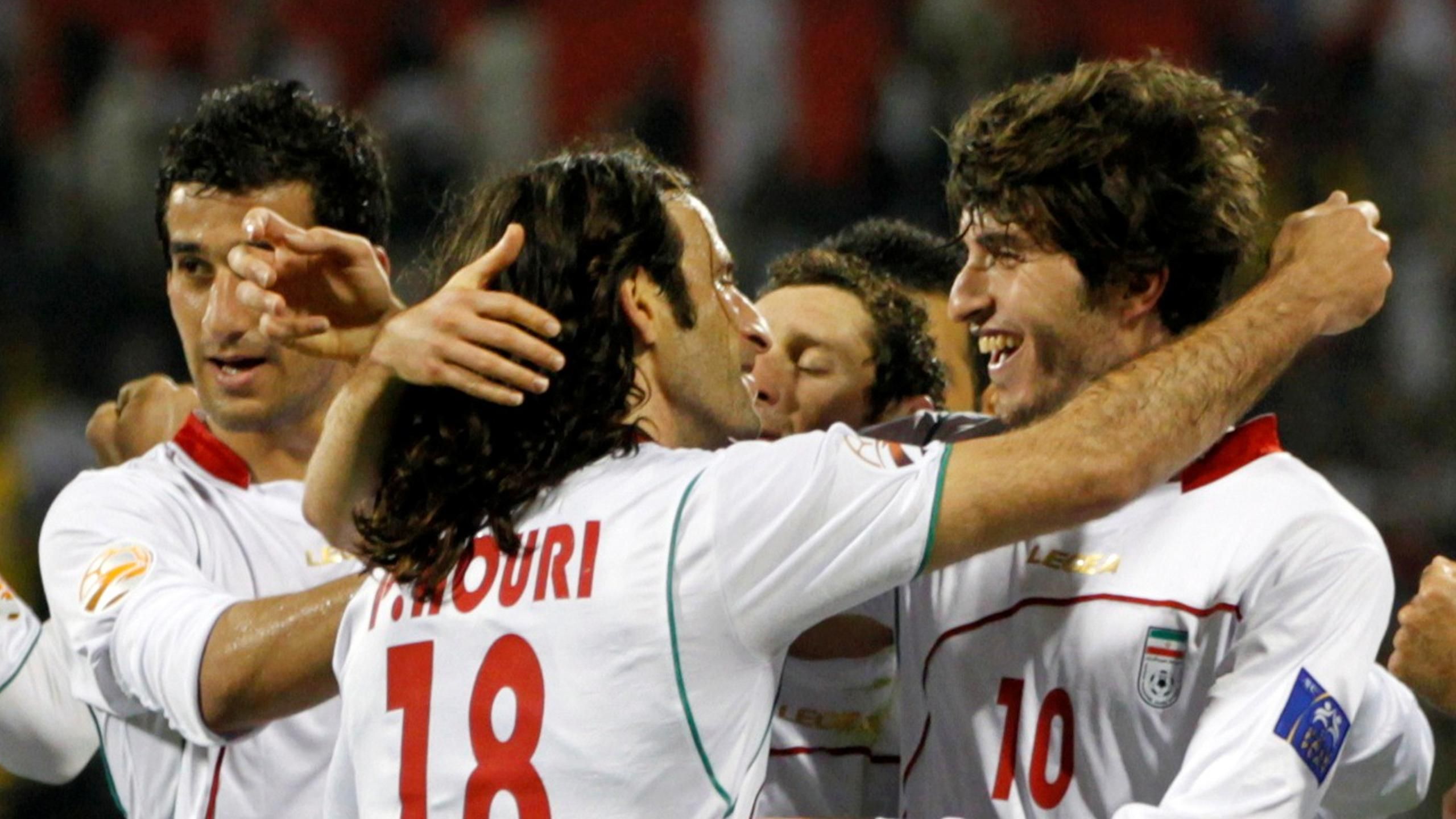 Iran qualify for quarters - TNT Sports