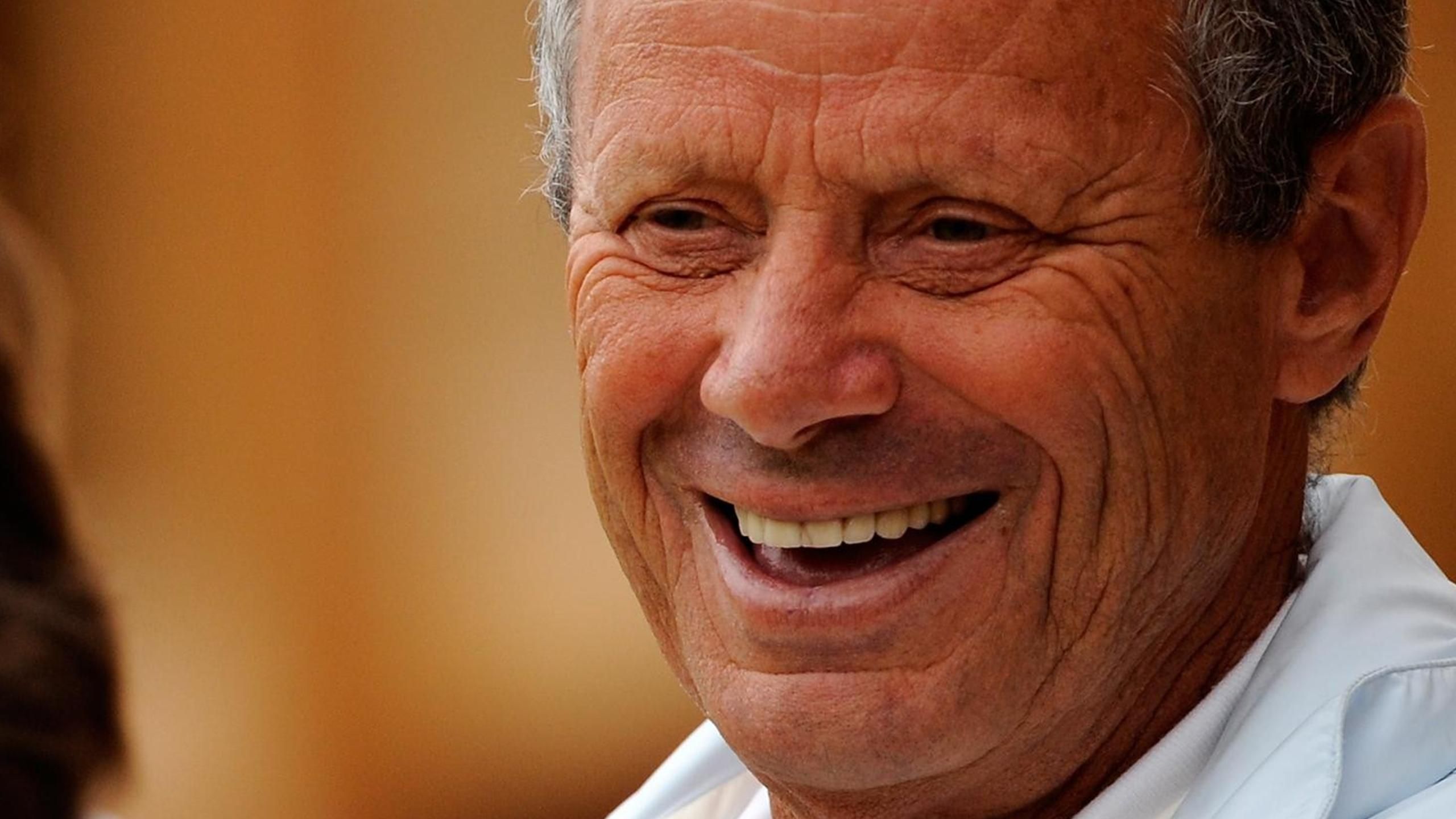 Maurizio Zamparini plans to sell Palermo after chaotic season - TNT Sports